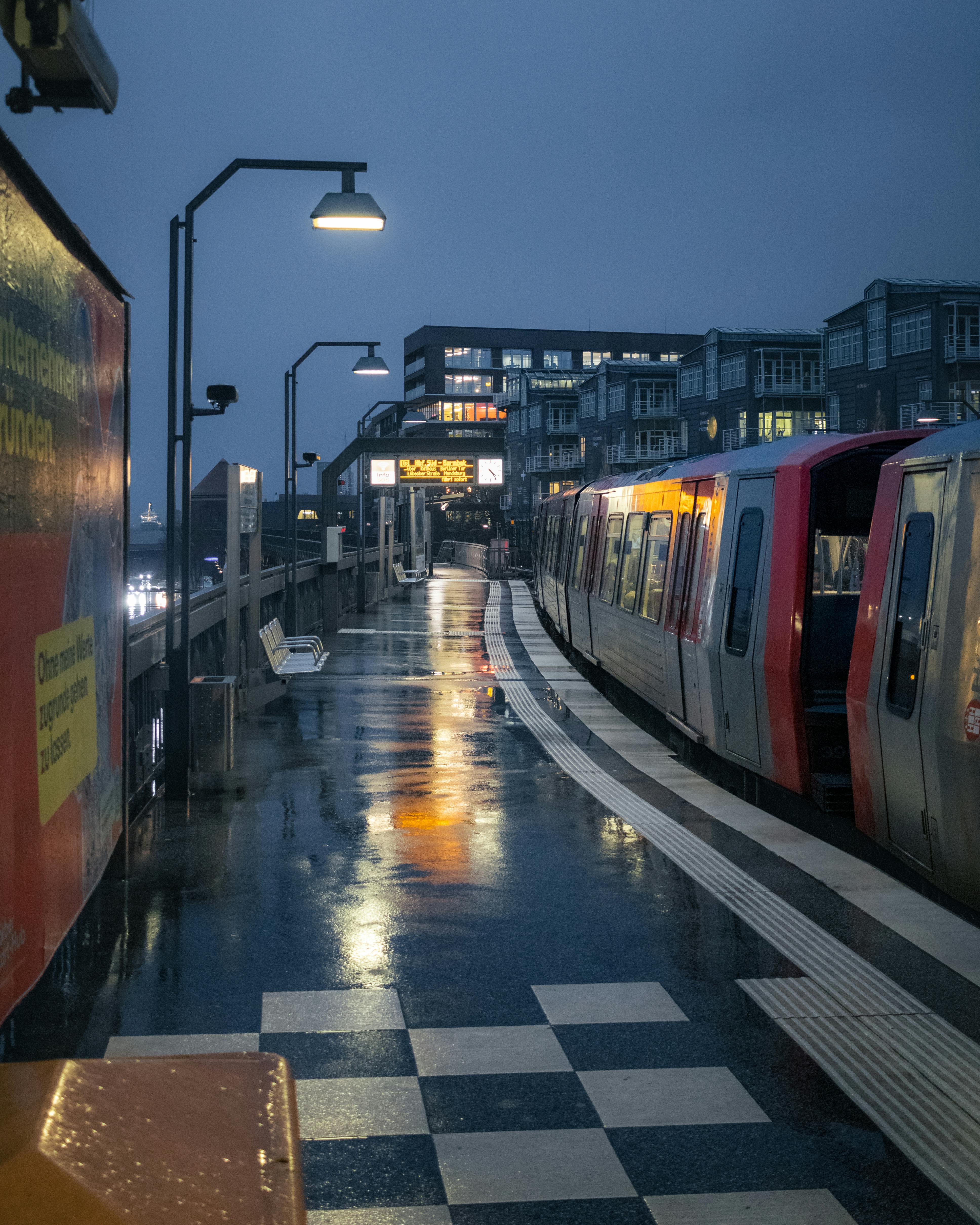 Metro Train at Station in Evening · Free Stock Photo