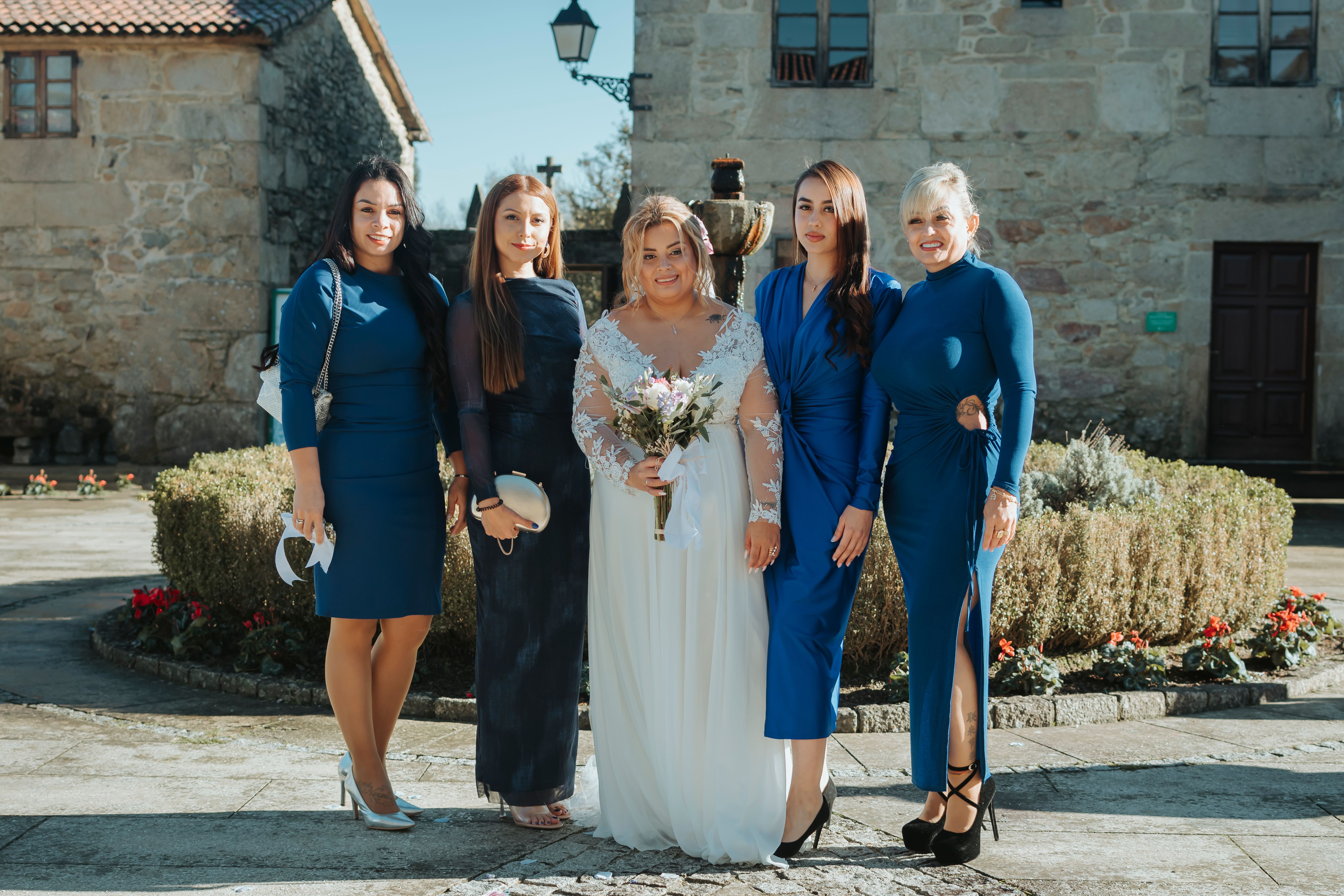 Three Person Wedding Photos, Download The BEST Free Three Person ...