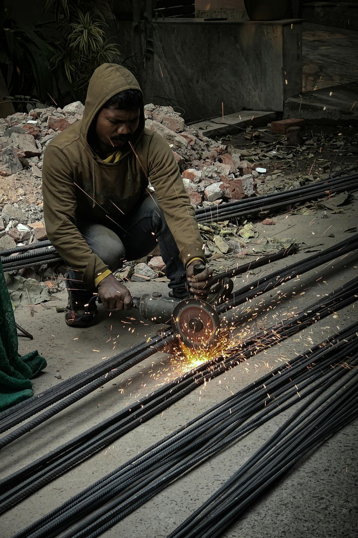 Grinding Photos, Download The BEST Free Grinding Stock Photos & HD Images