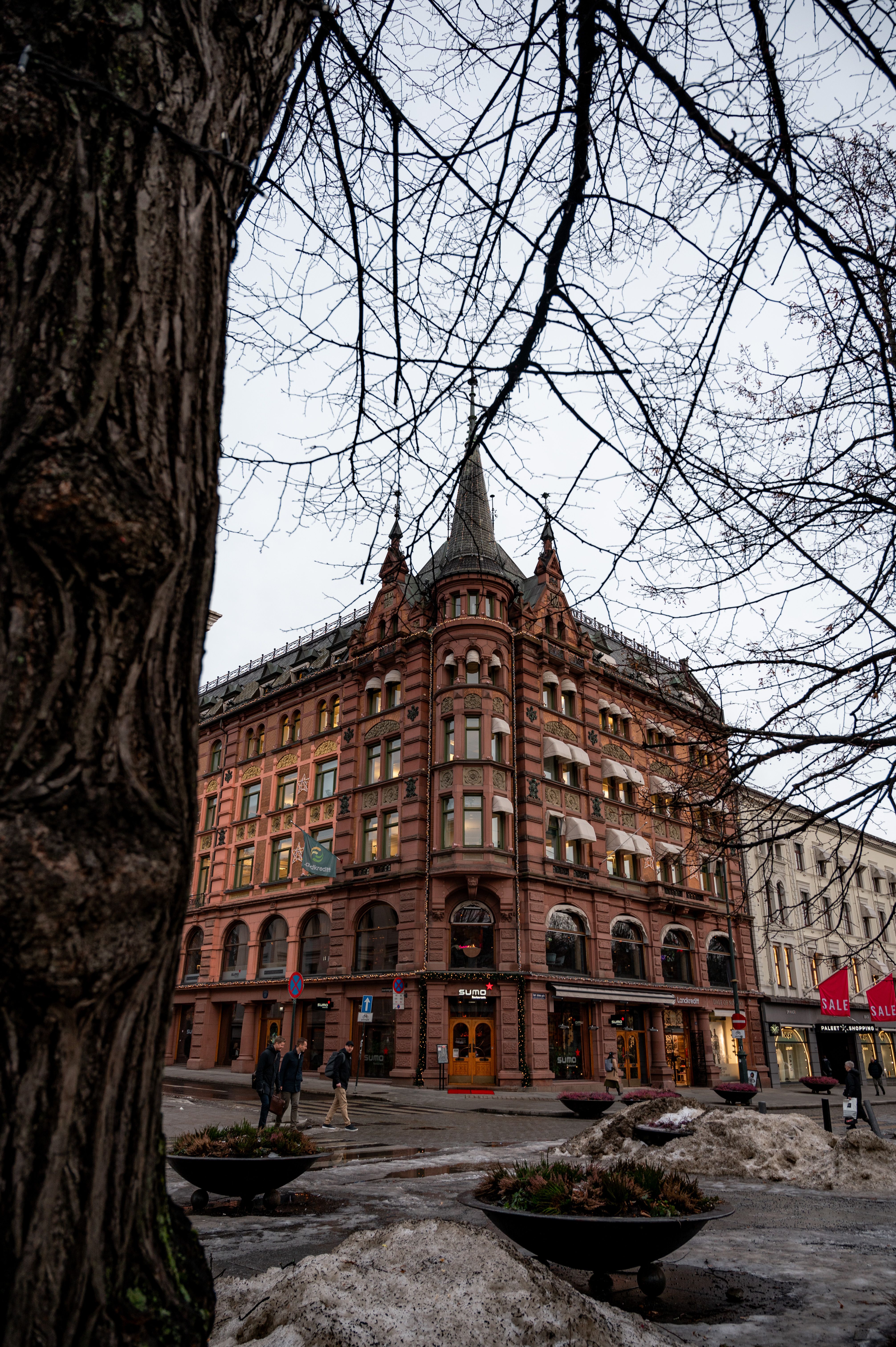 Building Corners Photos, Download The BEST Free Building Corners Stock ...
