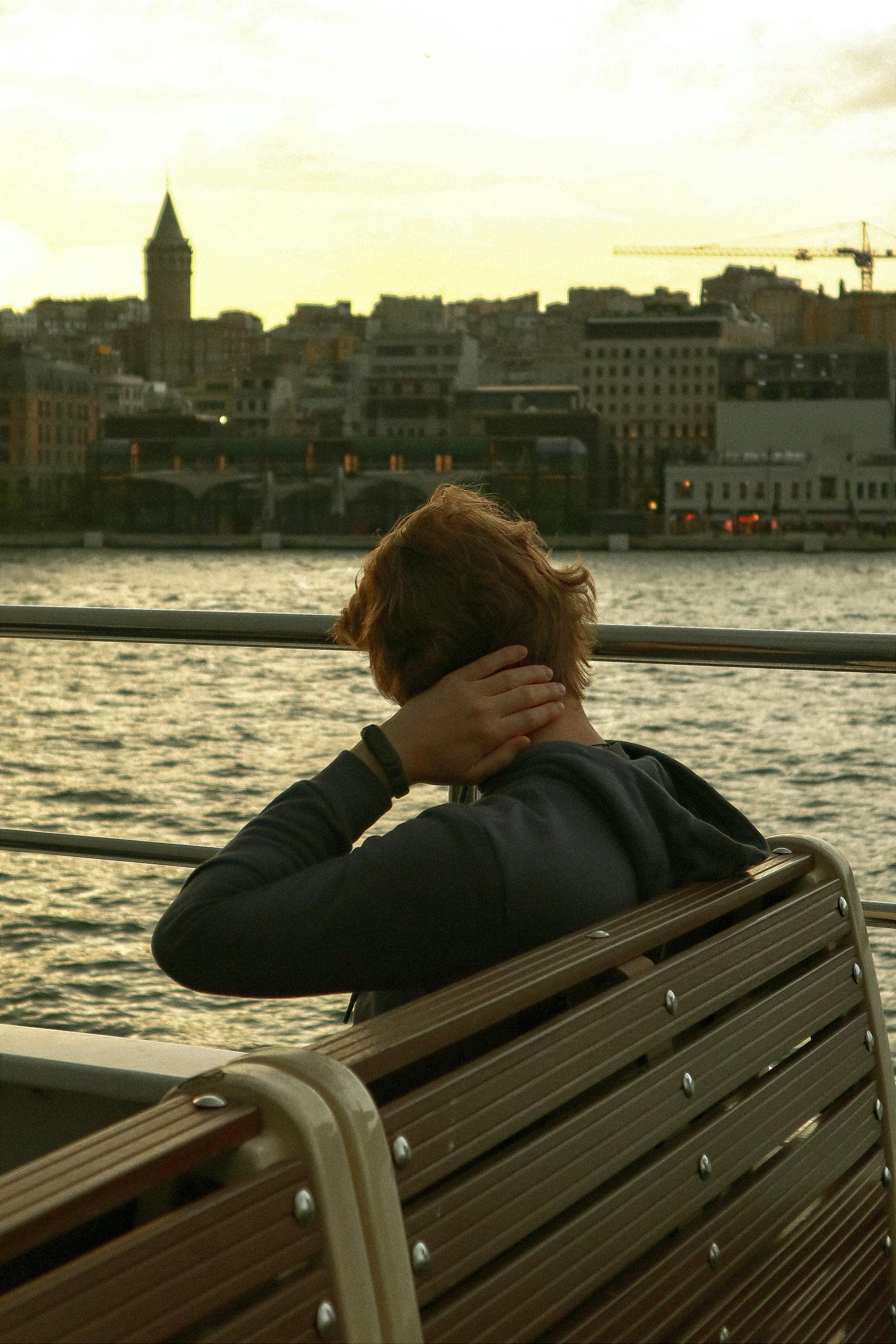 Sitting On Bench Back Photos, Download The BEST Free Sitting On Bench ...