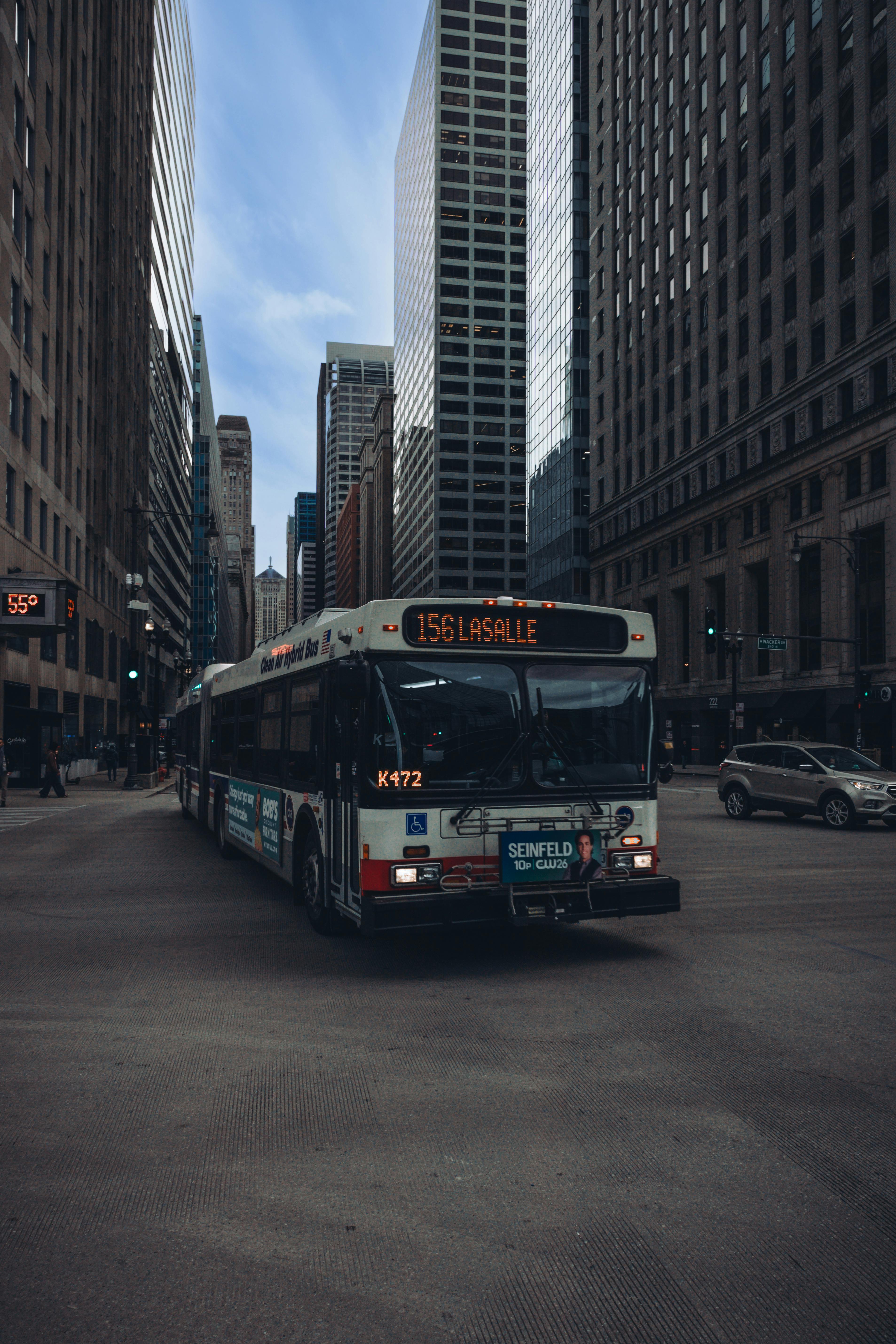 Chicago Bus Photos, Download The BEST Free Chicago Bus Stock Photos ...