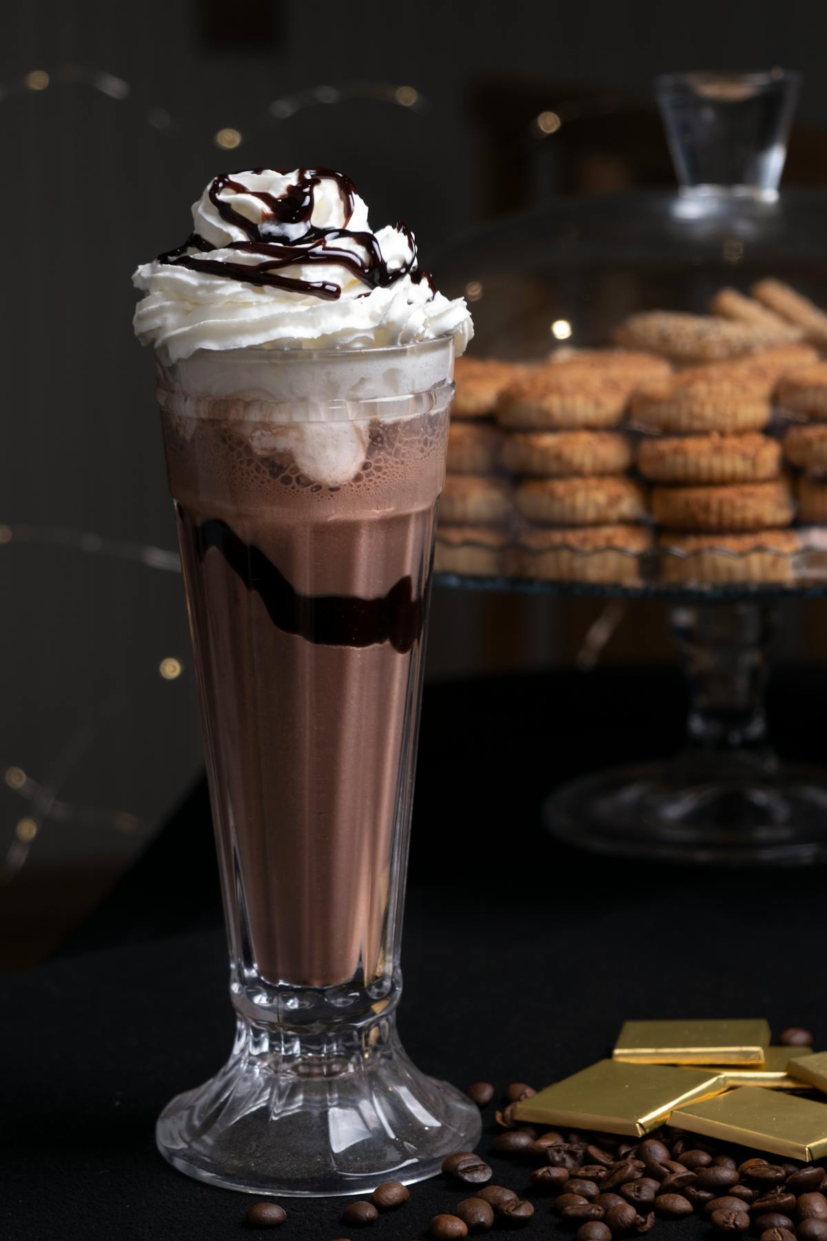 Chocolate Milkshake Photos, Download The BEST Free Chocolate Milkshake ...