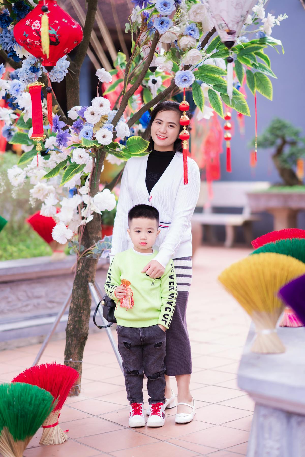 Mum With Kids Photos, Download The BEST Free Mum With Kids Stock Photos ...