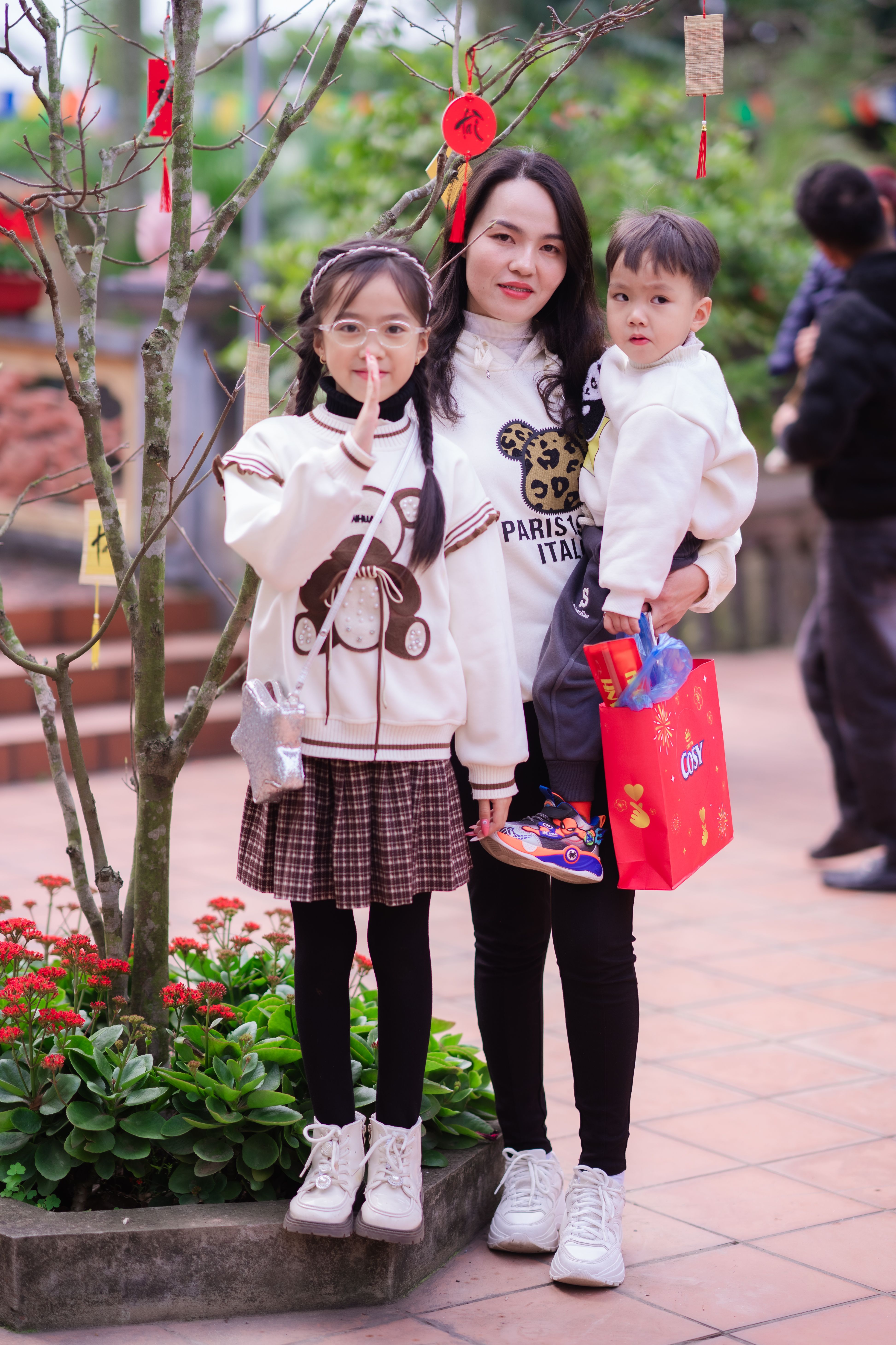 Tee Hui Photos, Download The BEST Free Tee Hui Stock Photos & HD Images
