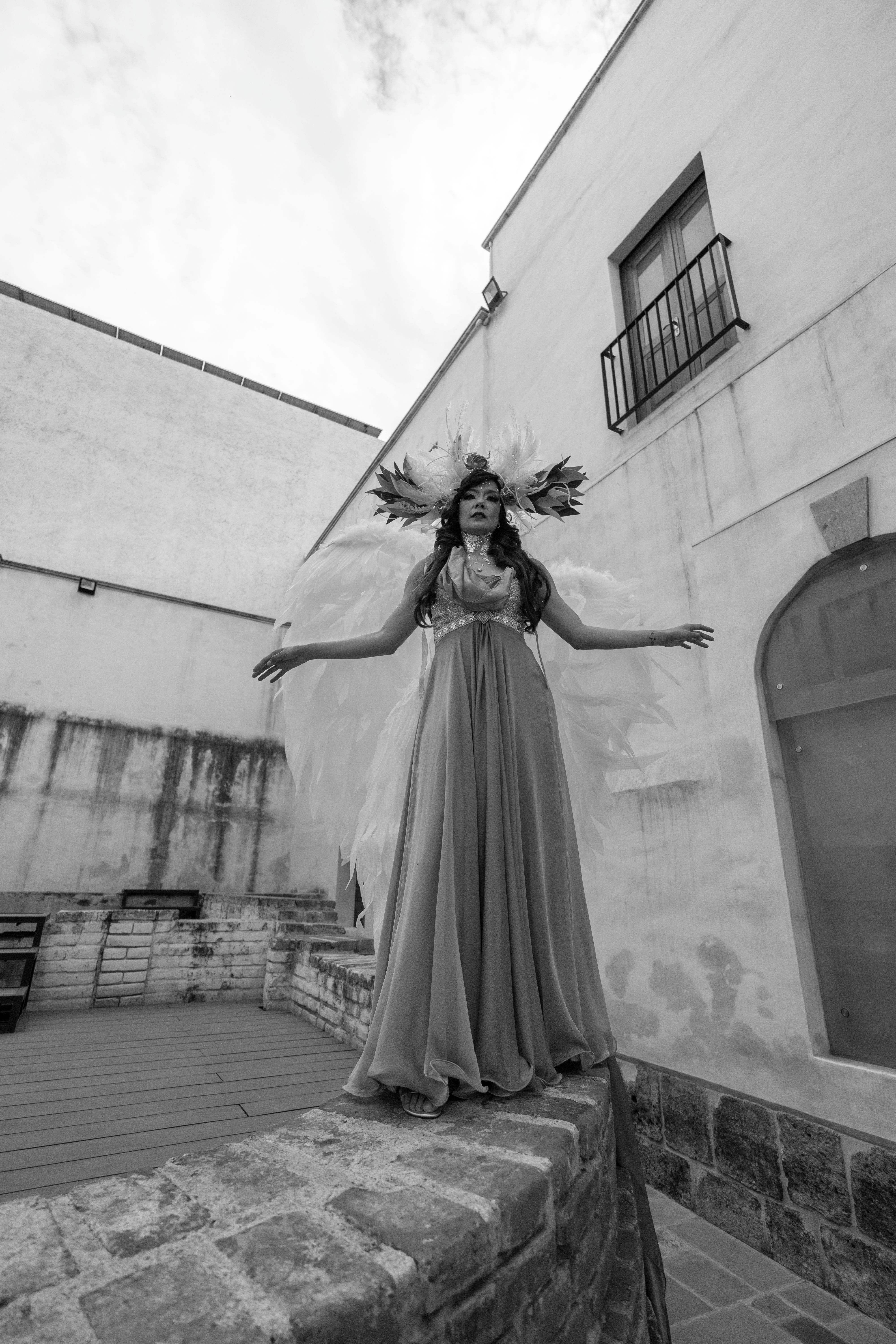 Latina Women Art Photos, Download The BEST Free Latina Women Art Stock ...
