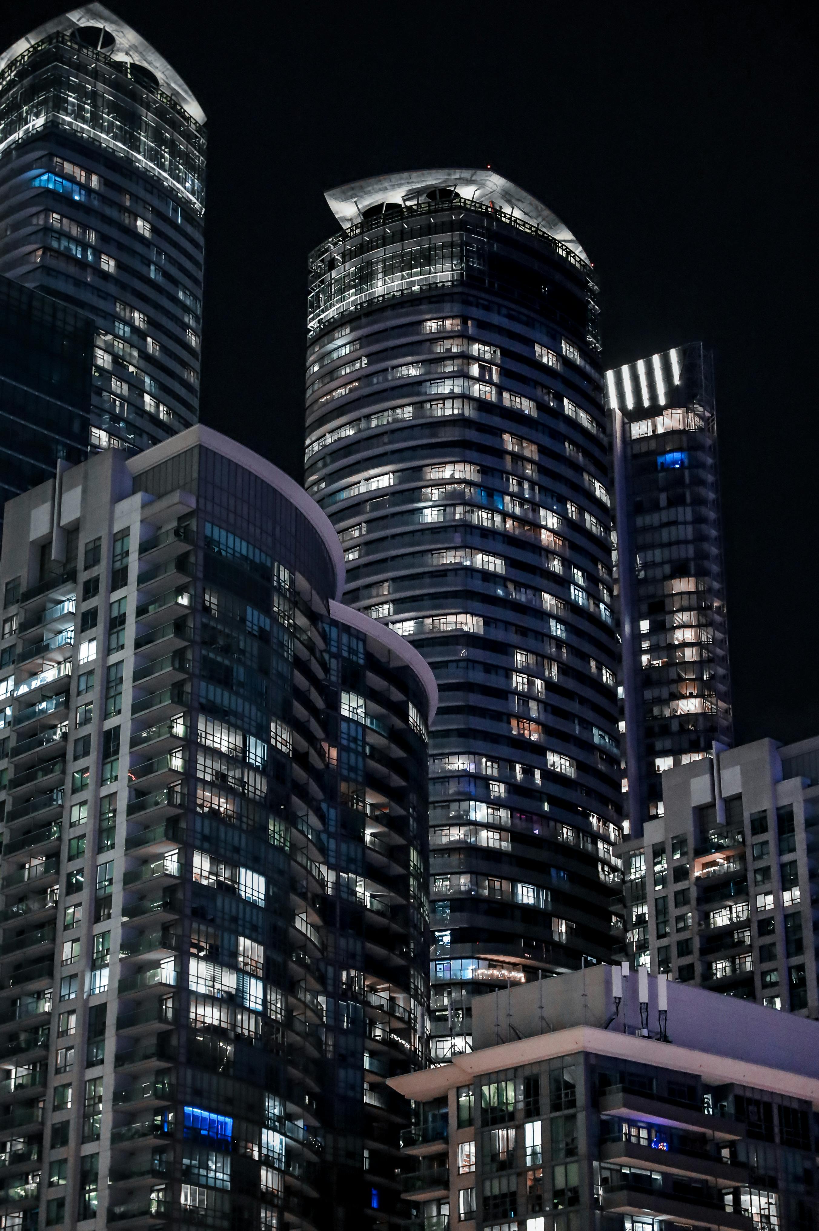 Low Angle Photography of Building · Free Stock Photo