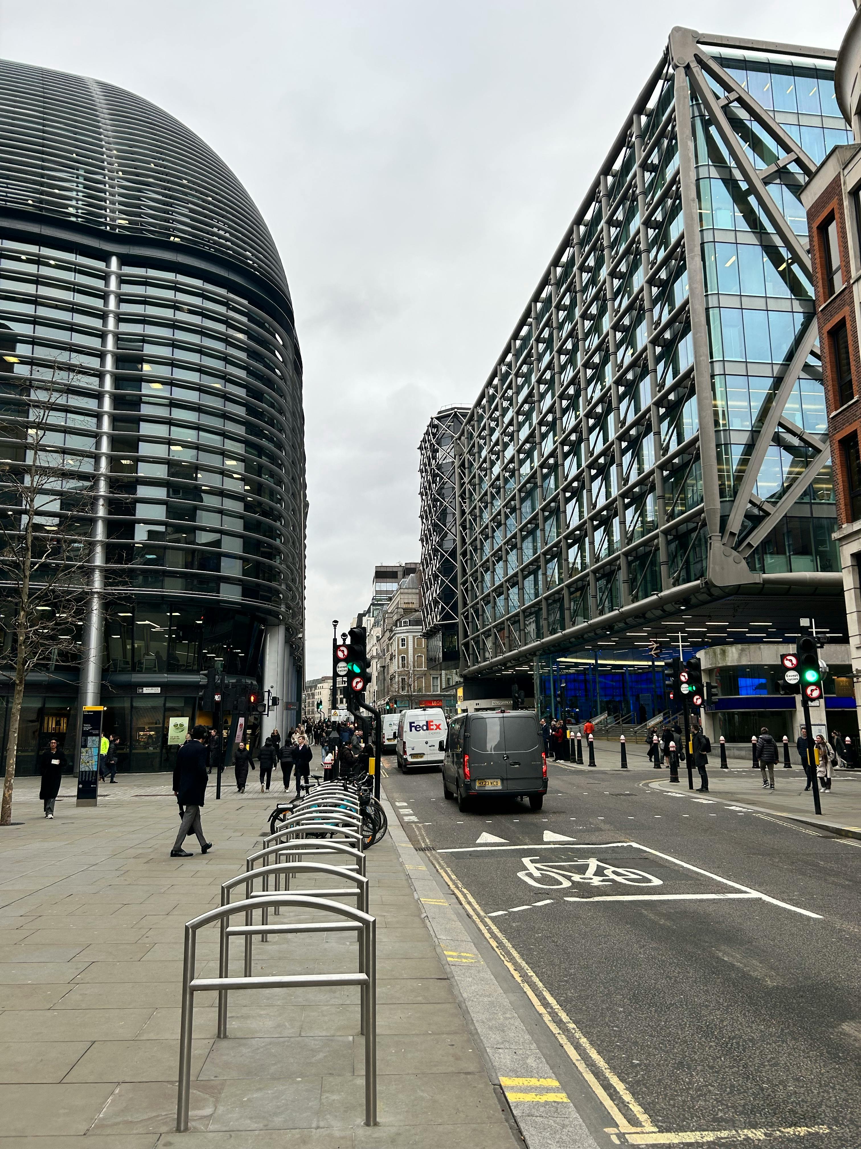 Modern Architecture in London · Free Stock Photo