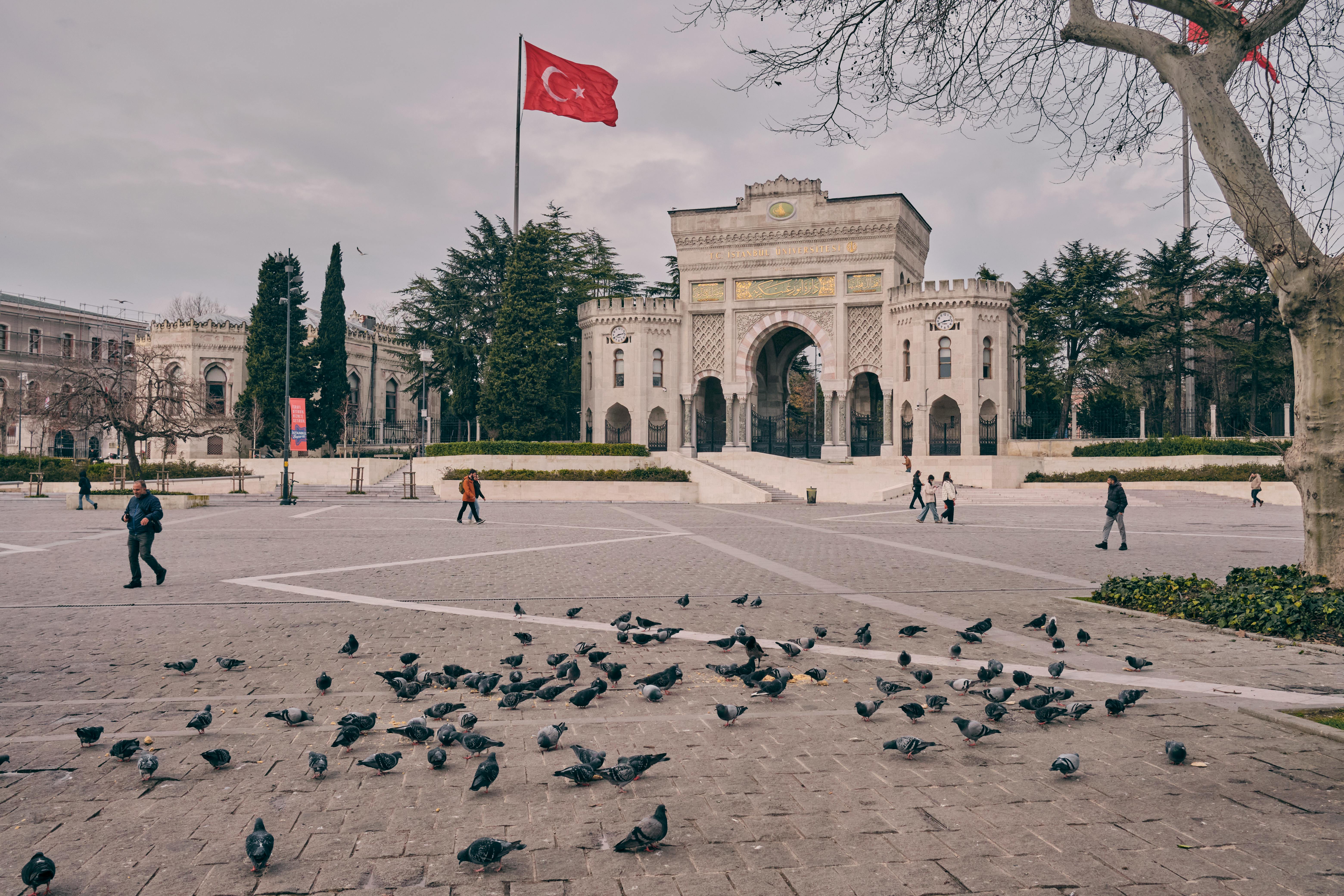 Beyazit Square in Istanbul · Free Stock Photo