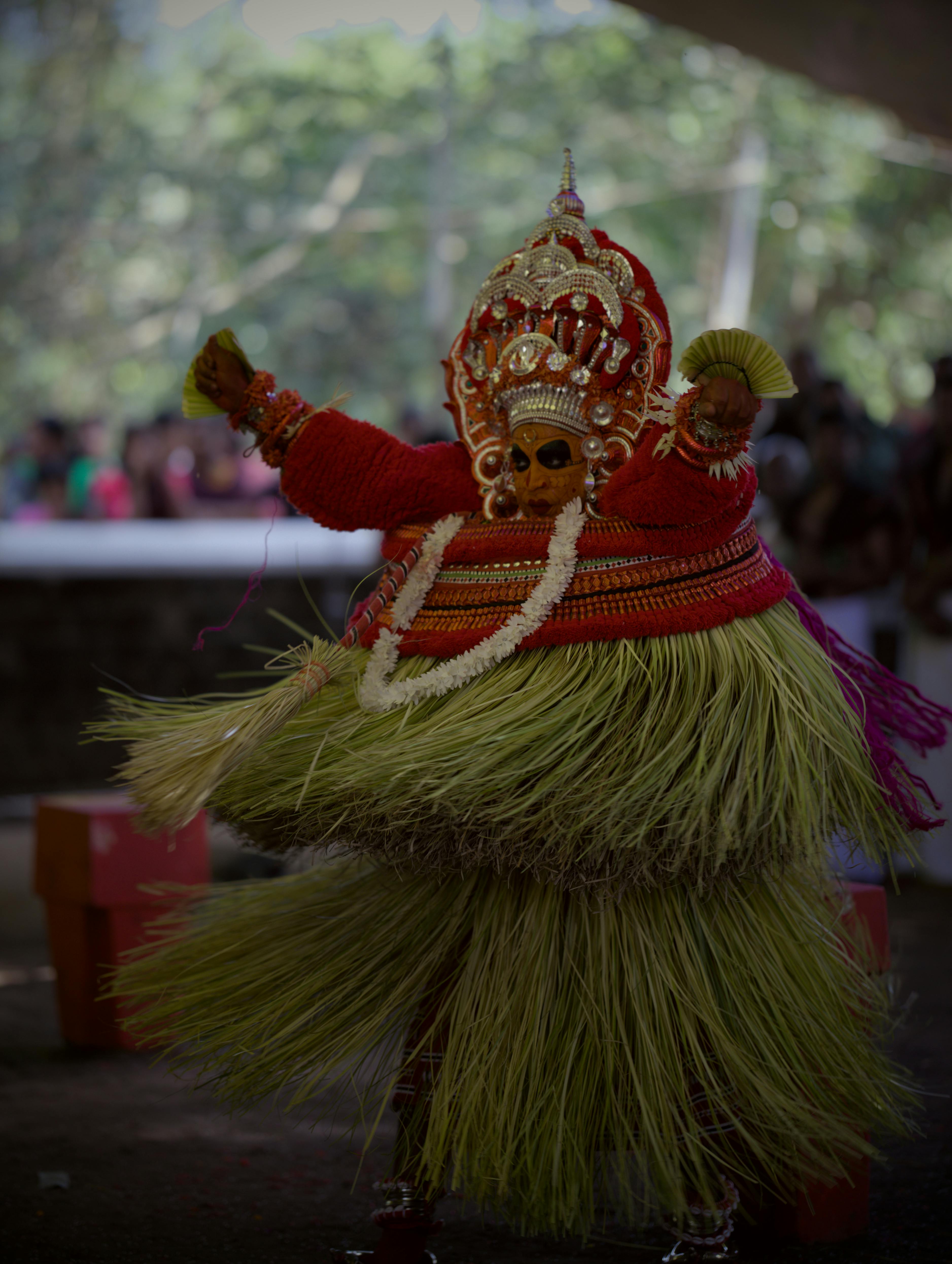 Women in Rital Costume during Religious Festival in Cebu · Free Stock Photo