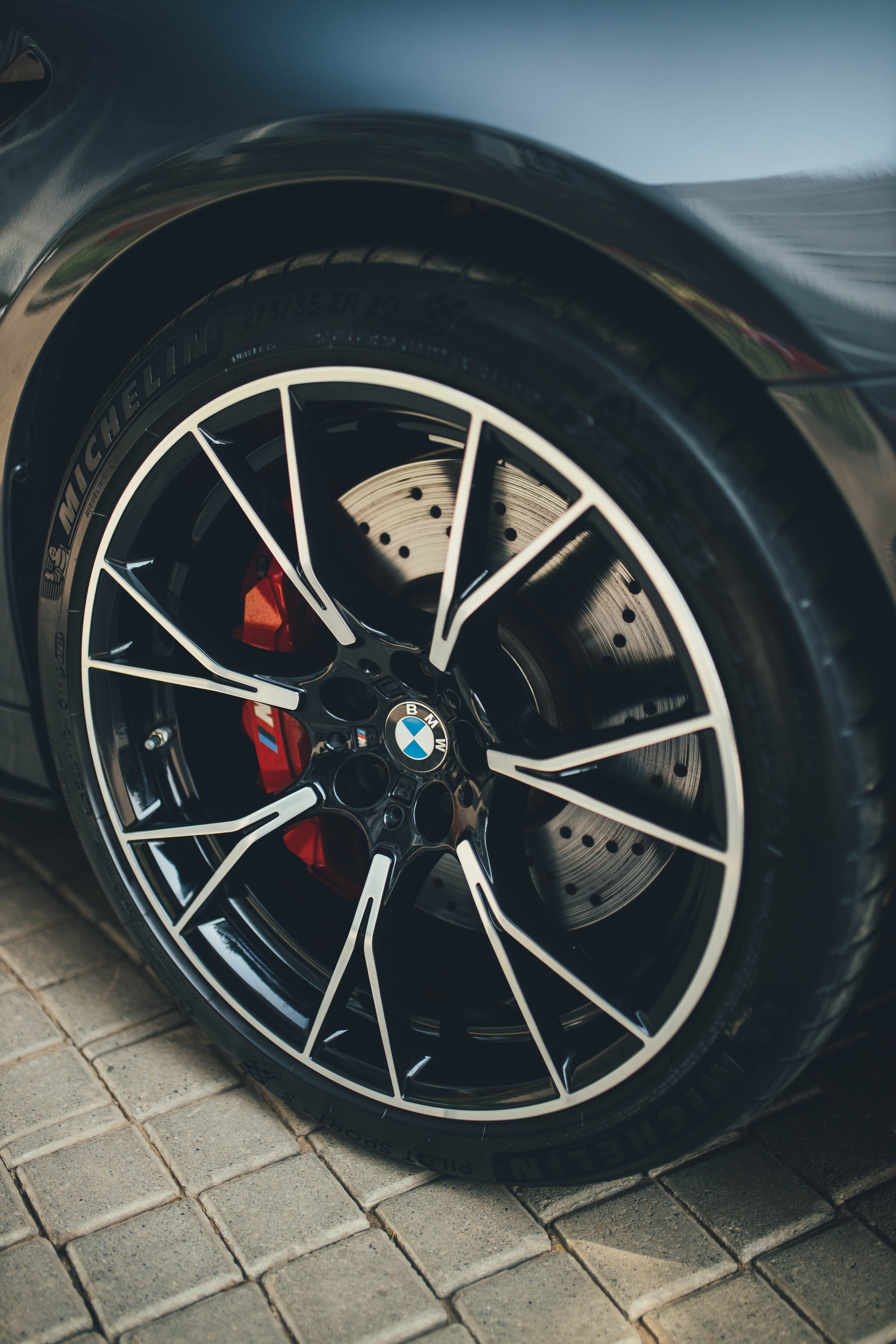 Close up of a Wheel · Free Stock Photo