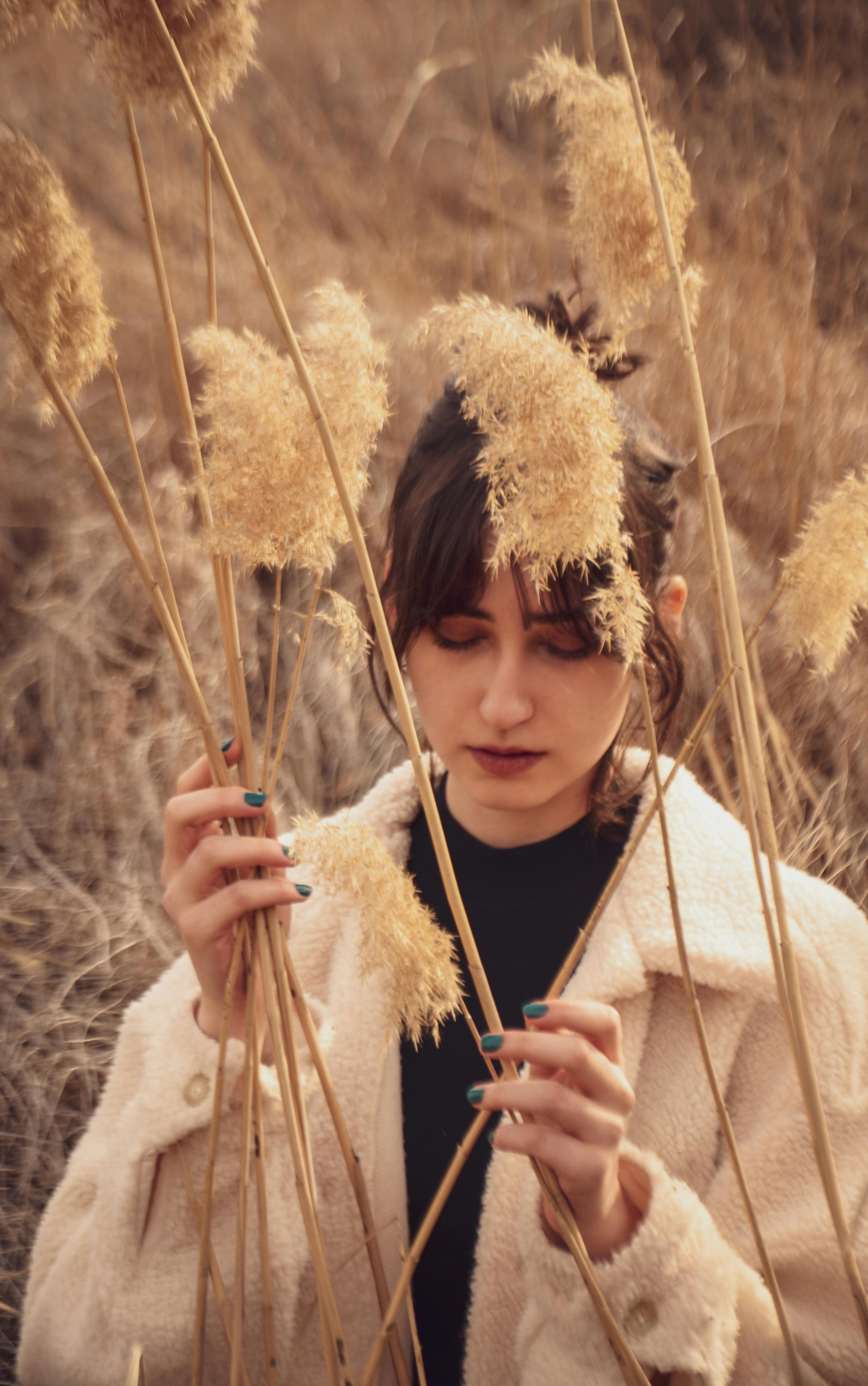 Woman with Fluffy Spikes · Free Stock Photo