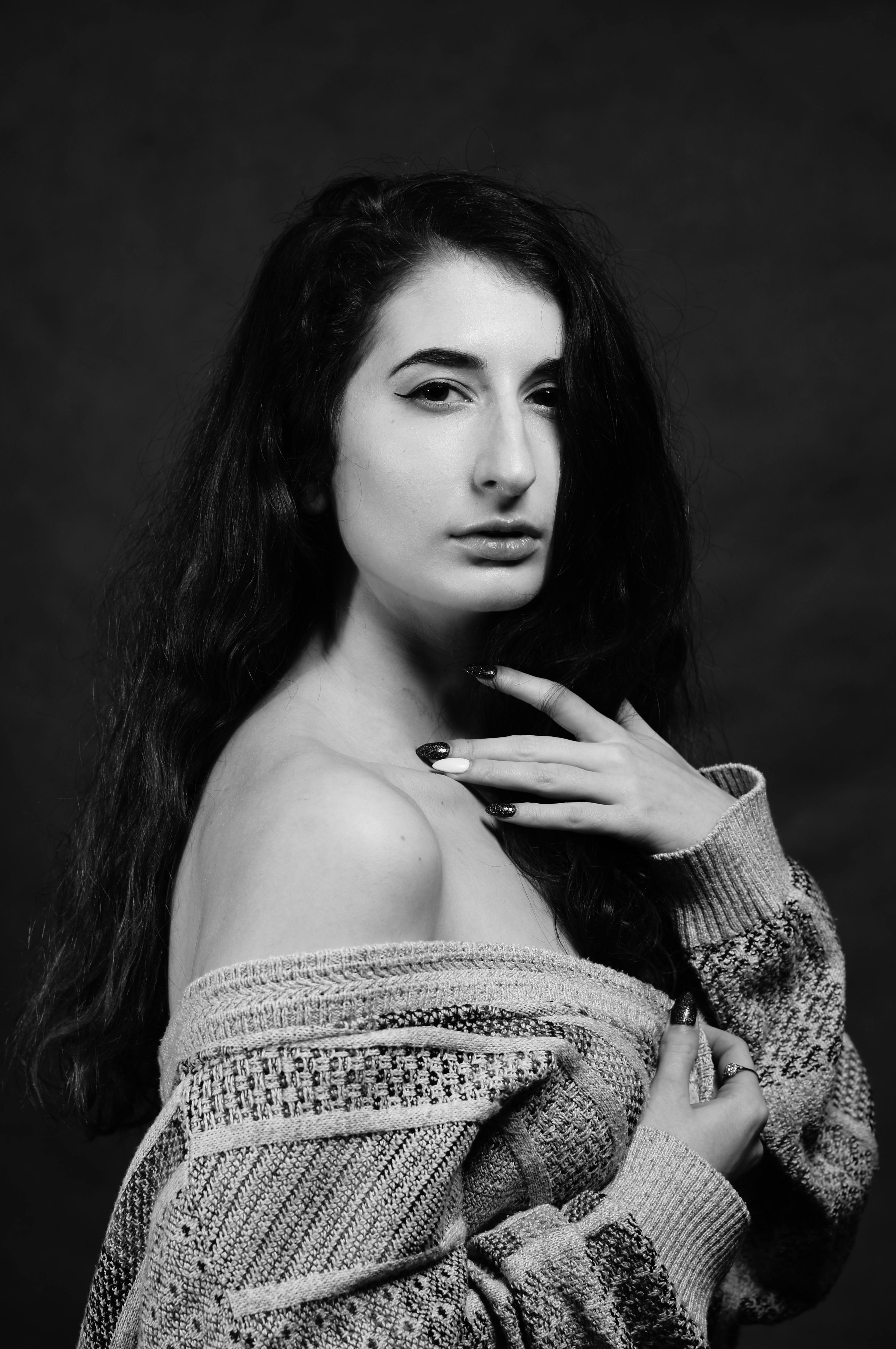 Czlowiek Pochylil Smail Photos, Download The BEST Free Czlowiek ...