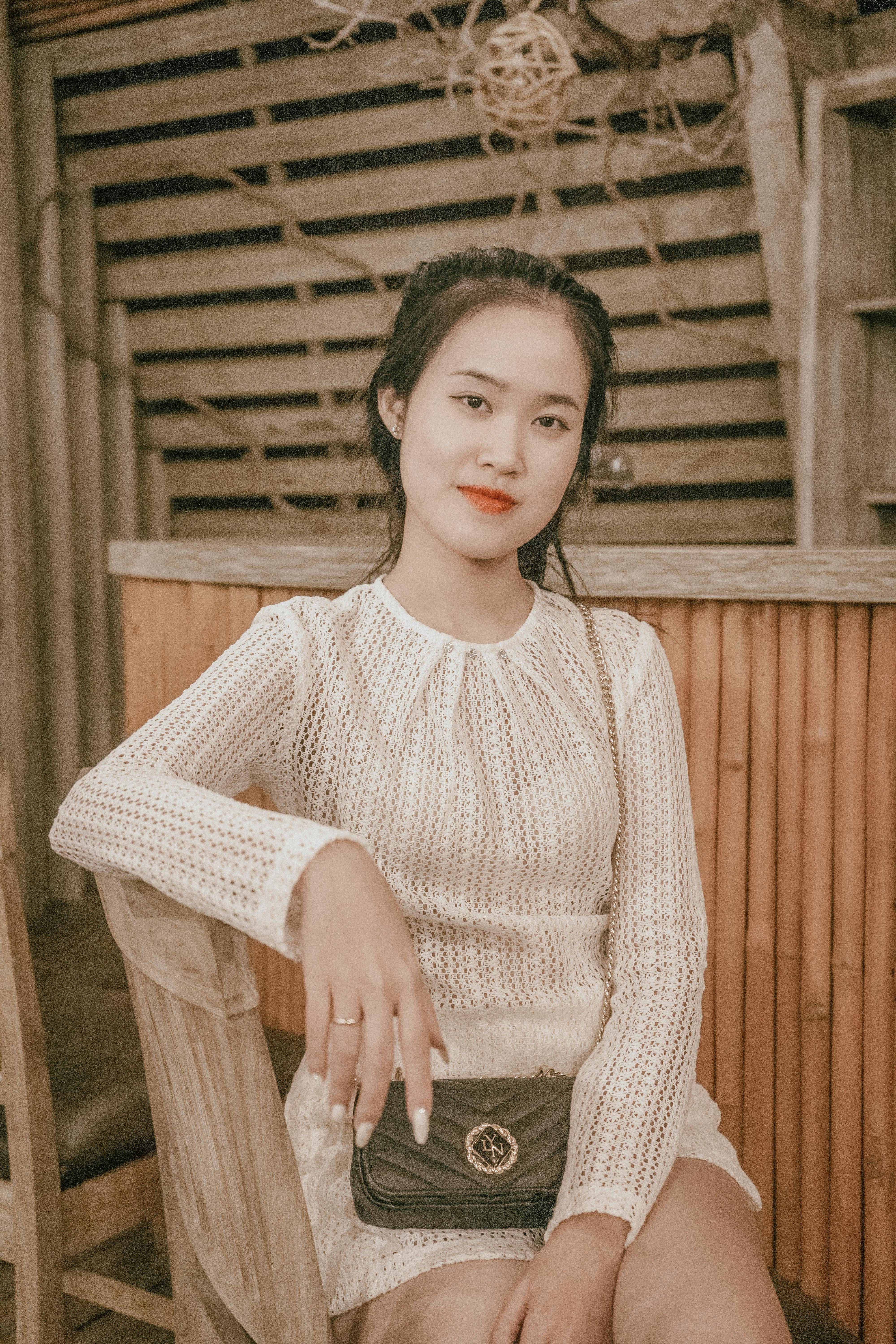 Foto de stock gratuita sobre bolso, elegancia, fotografía de moda, maqueta, mujer, retrato ...