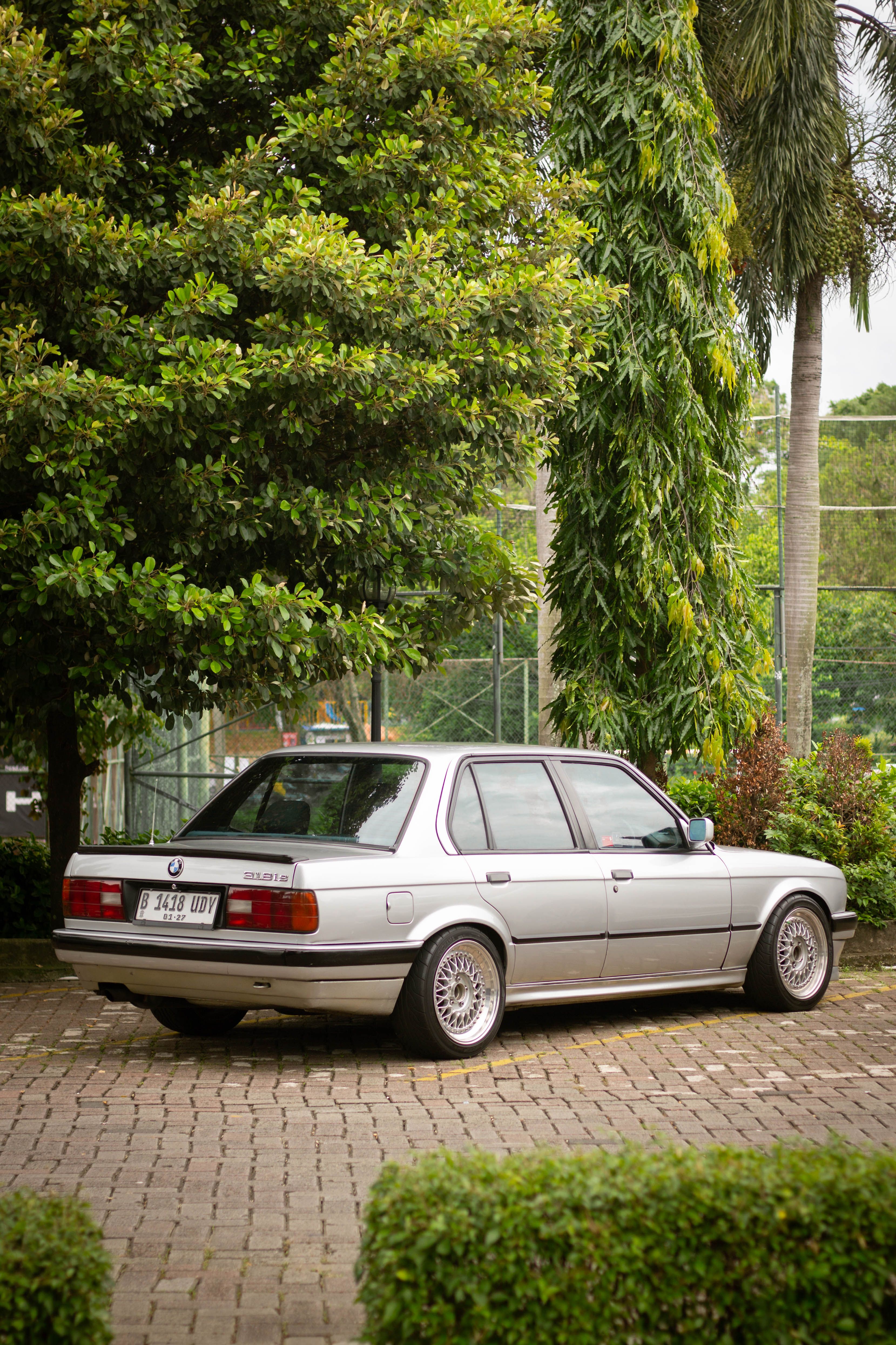 Silver BMW E30 · Free Stock Photo