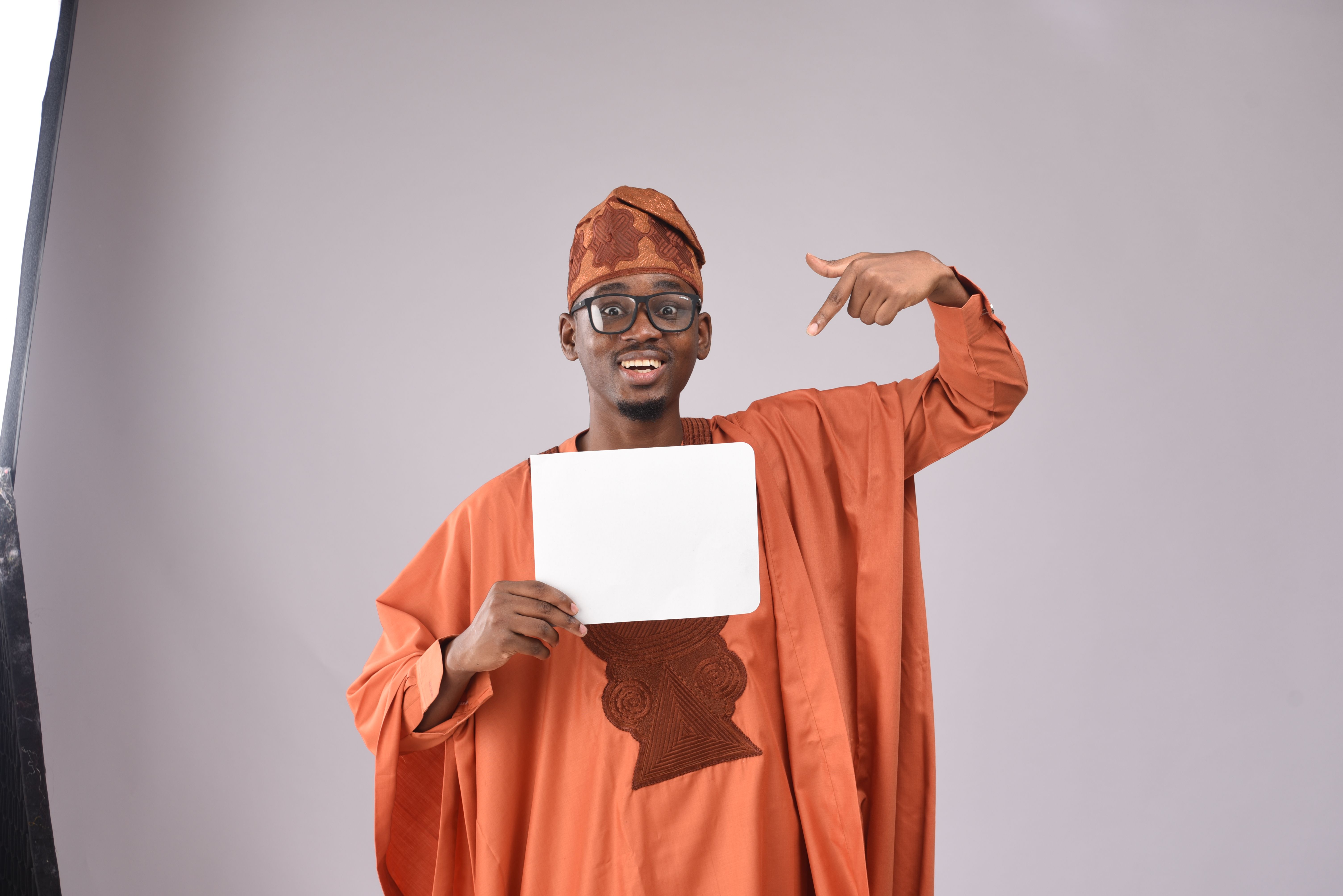 OreOfe-Oluwole OLanrewaju – Fotografia