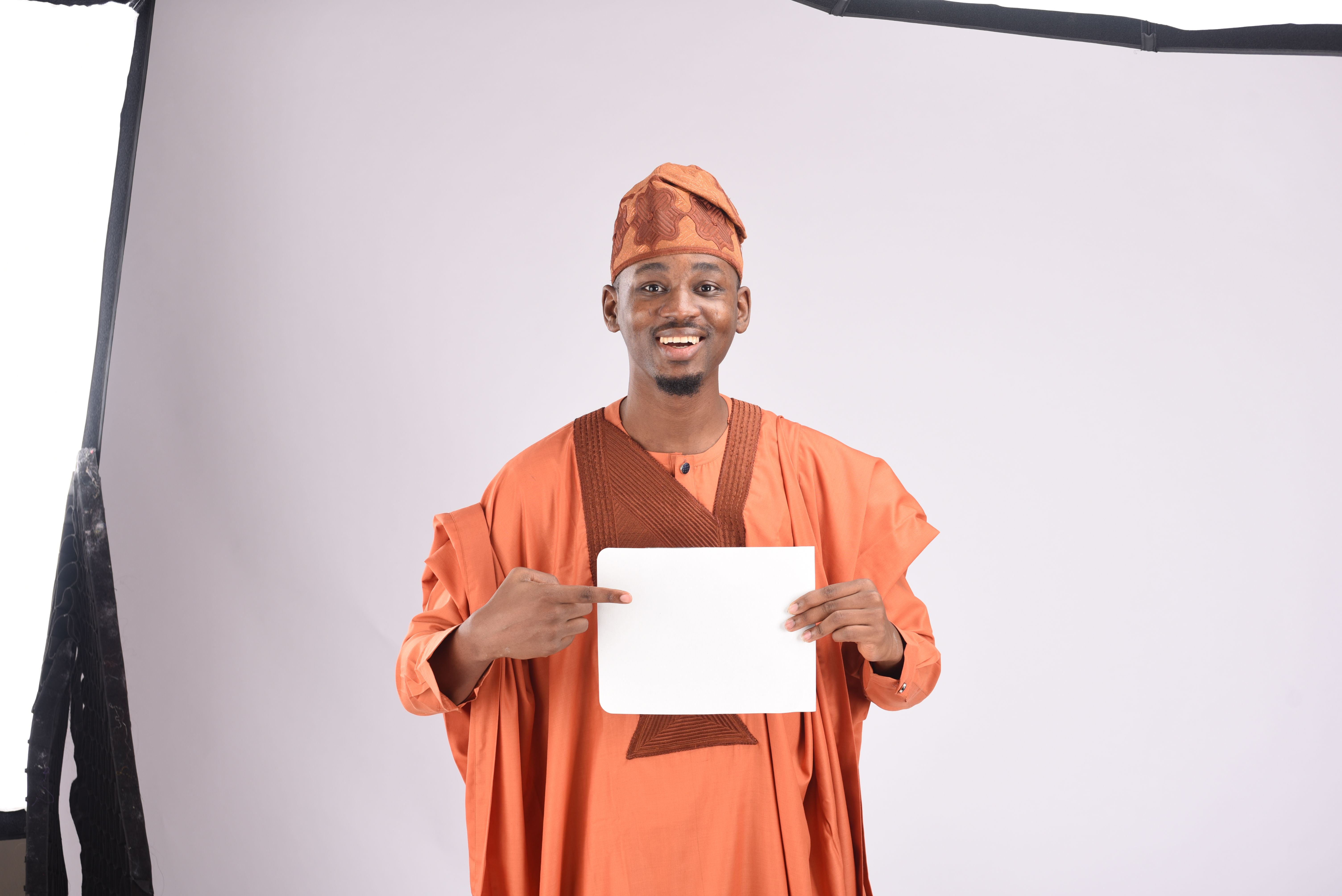 OreOfe-Oluwole OLanrewaju – Fotografia