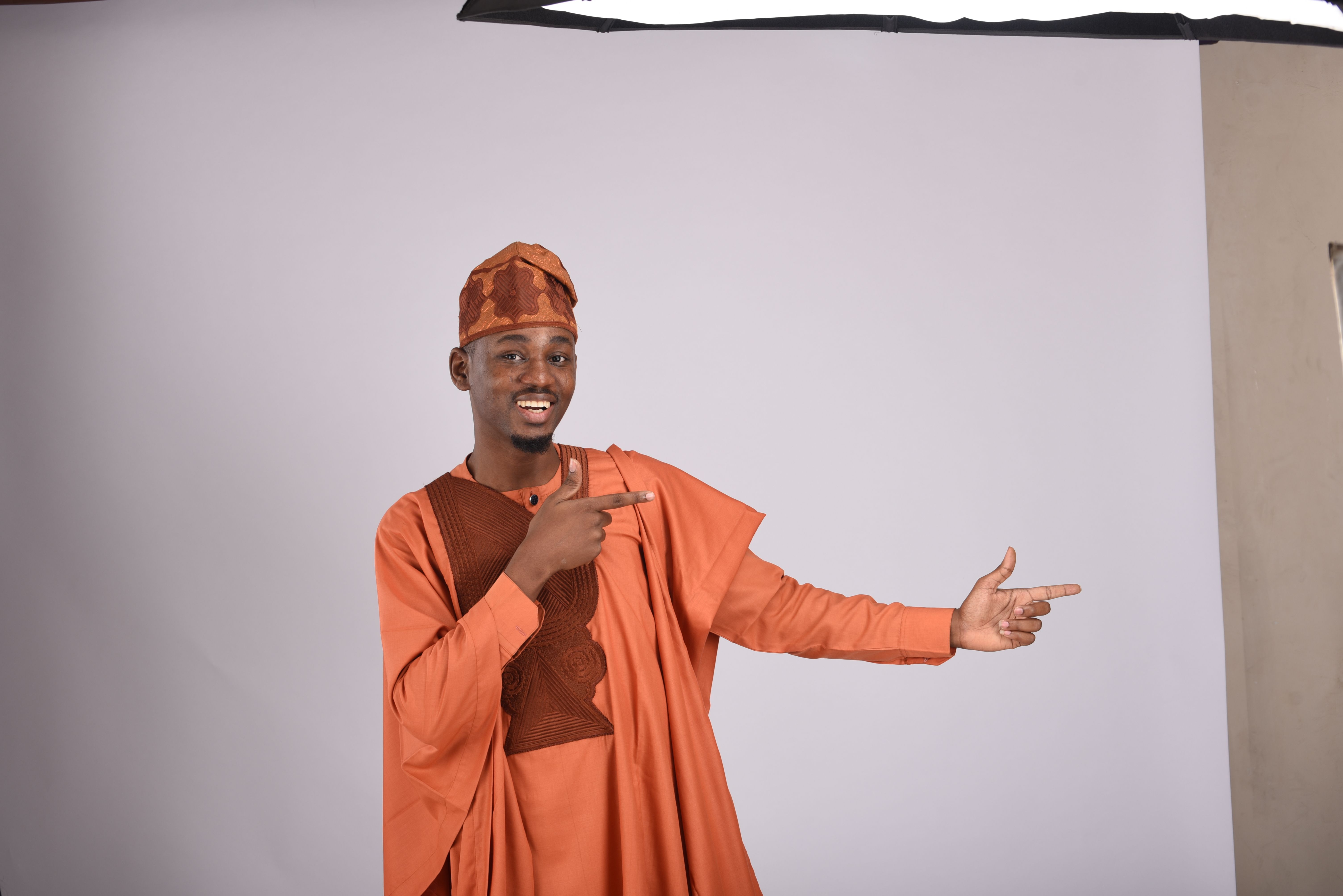 OreOfe-Oluwole OLanrewaju – Fotografia