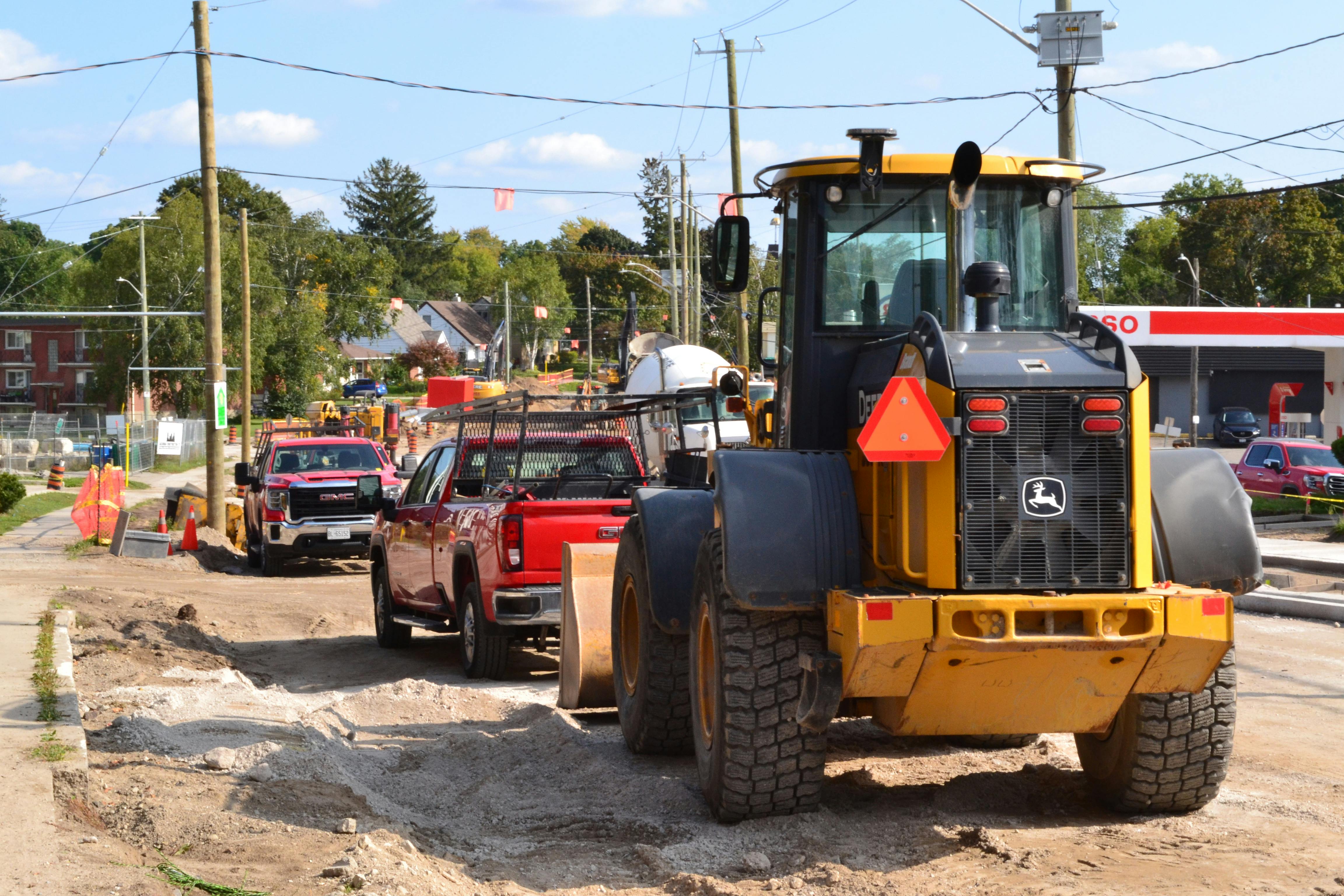 Roadworks on Street in Town · Free Stock Photo