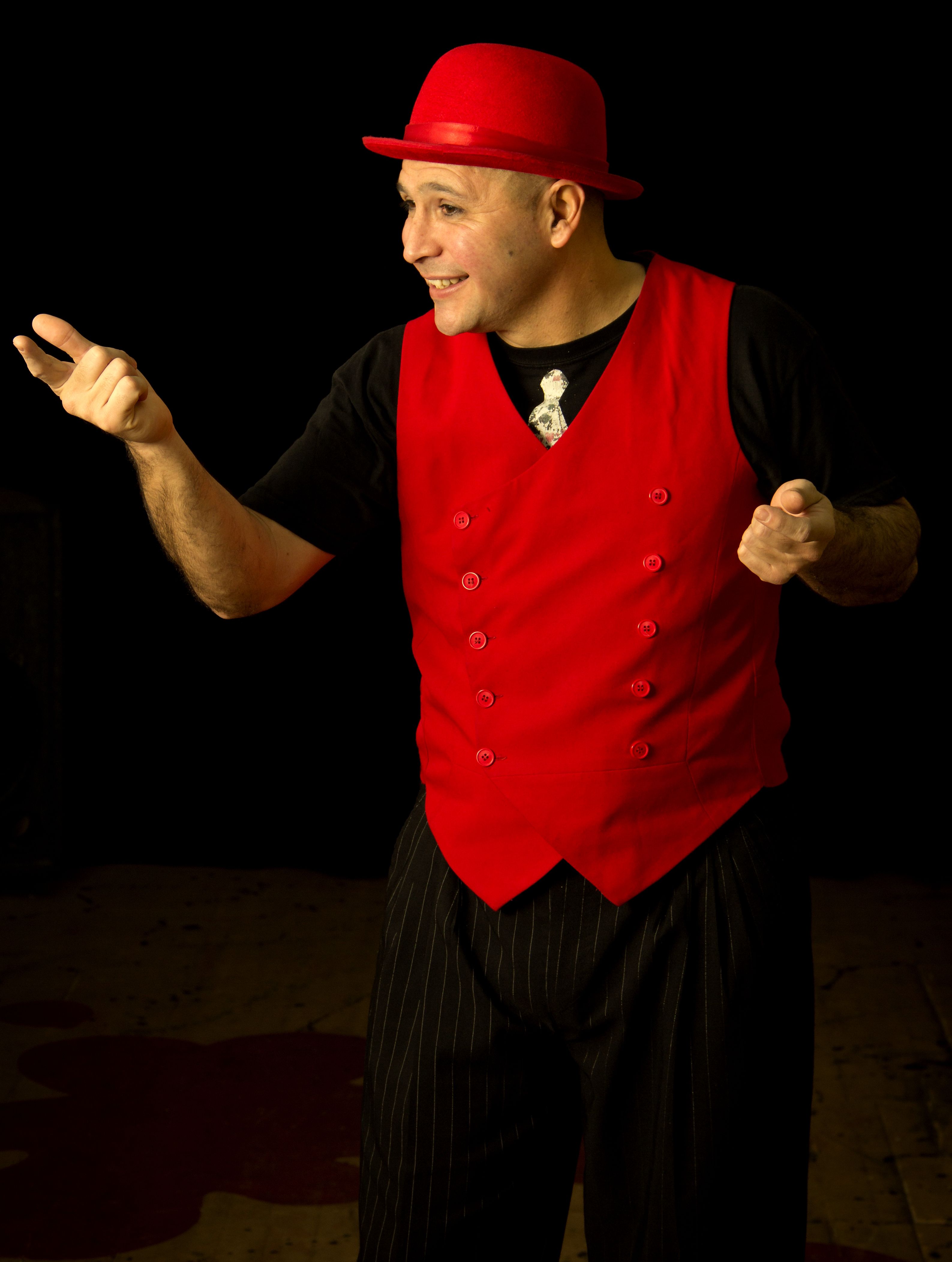 Performer in Costume · Free Stock Photo