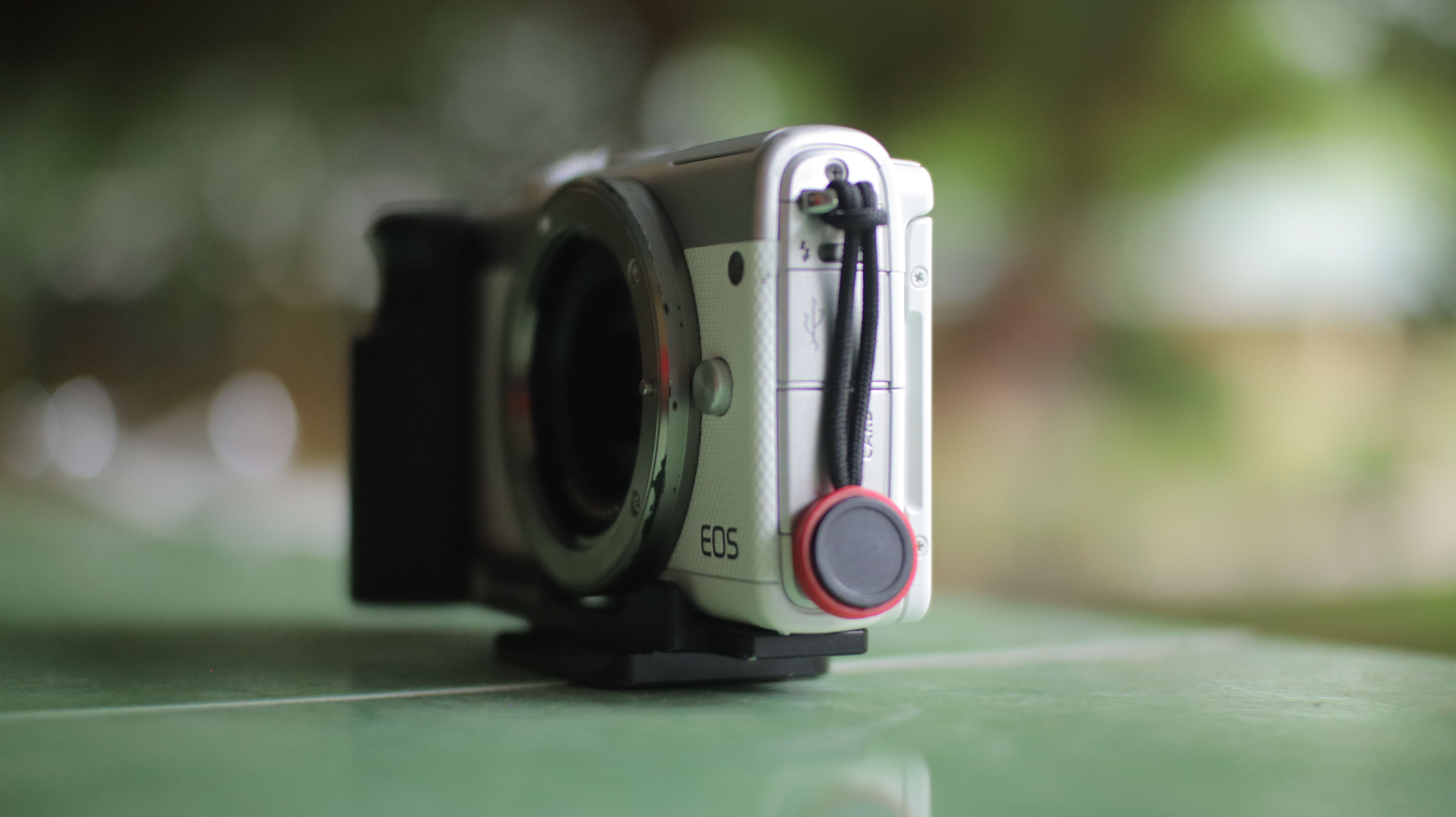 Body of SLR Digital Camera · Free Stock Photo