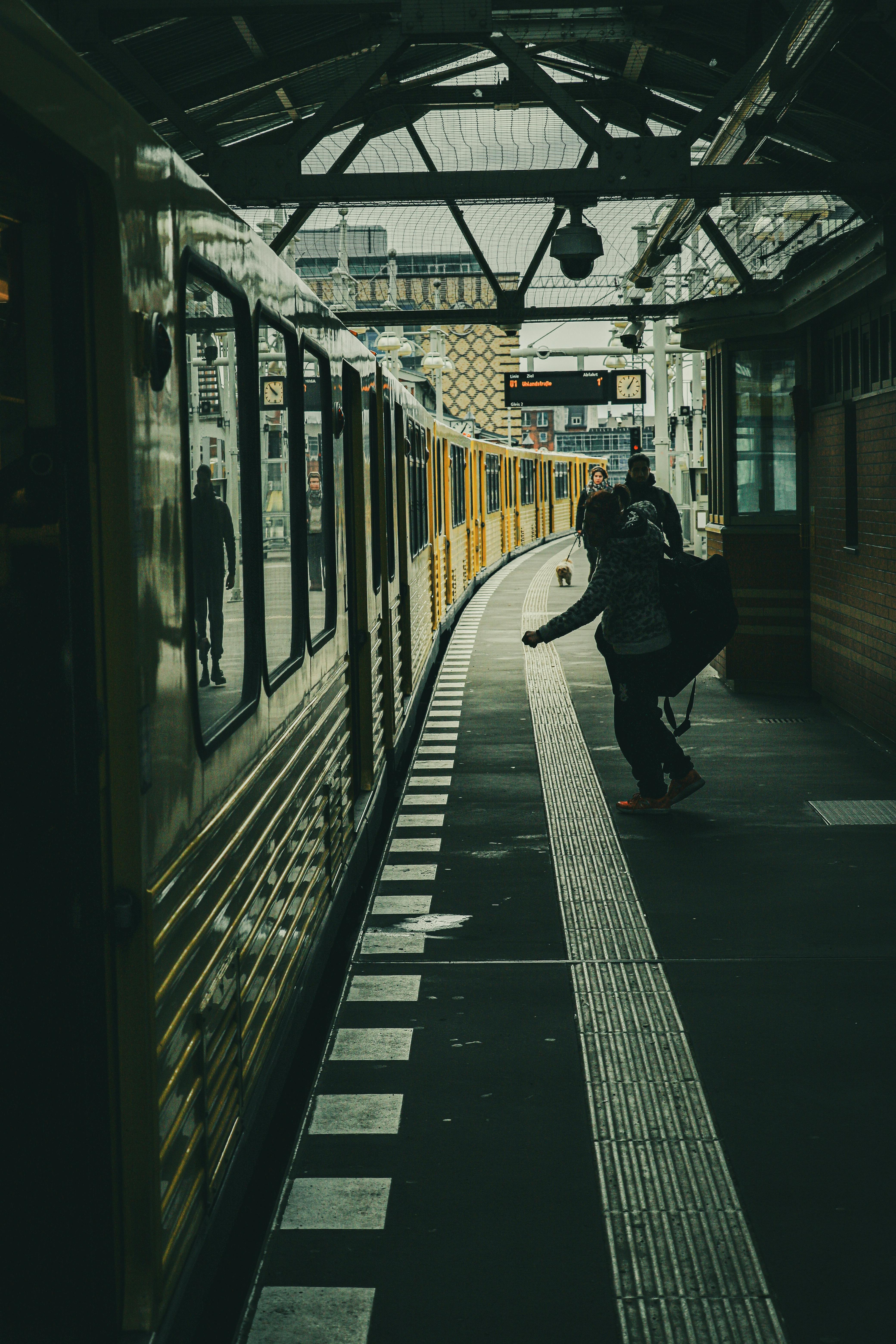 Animated+U Photos, Download The BEST Free Animated+U Stock Photos & HD ...