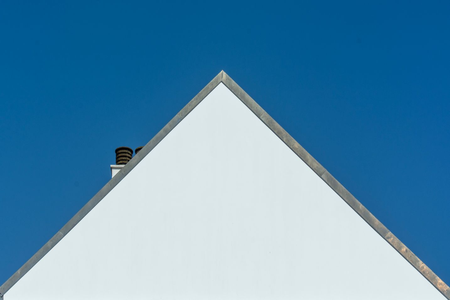Easy Gable End Trim Installation Steps and DIY Tips Guide