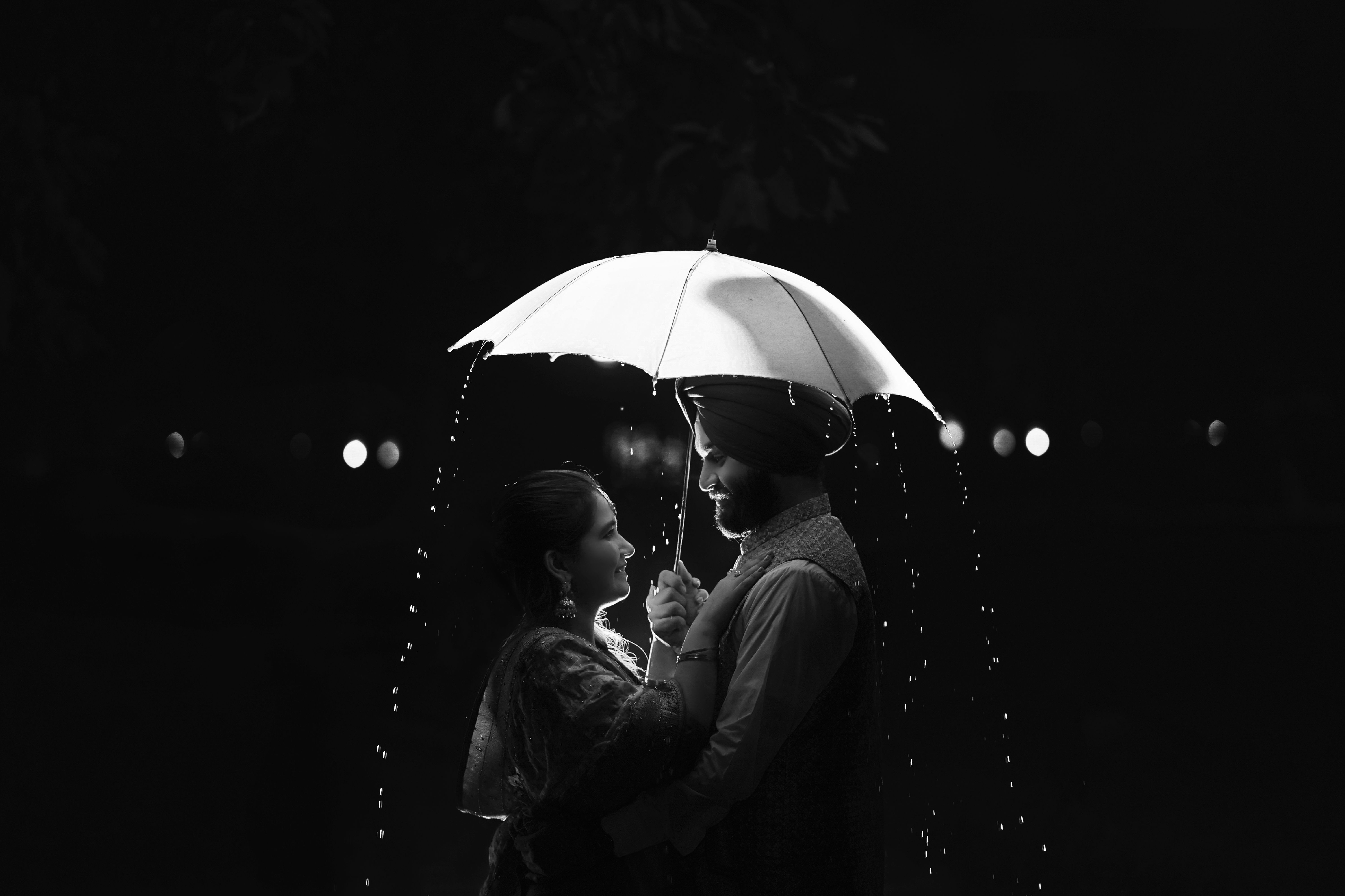 Royal Punjabi Couple Preweding Free Stock Photo