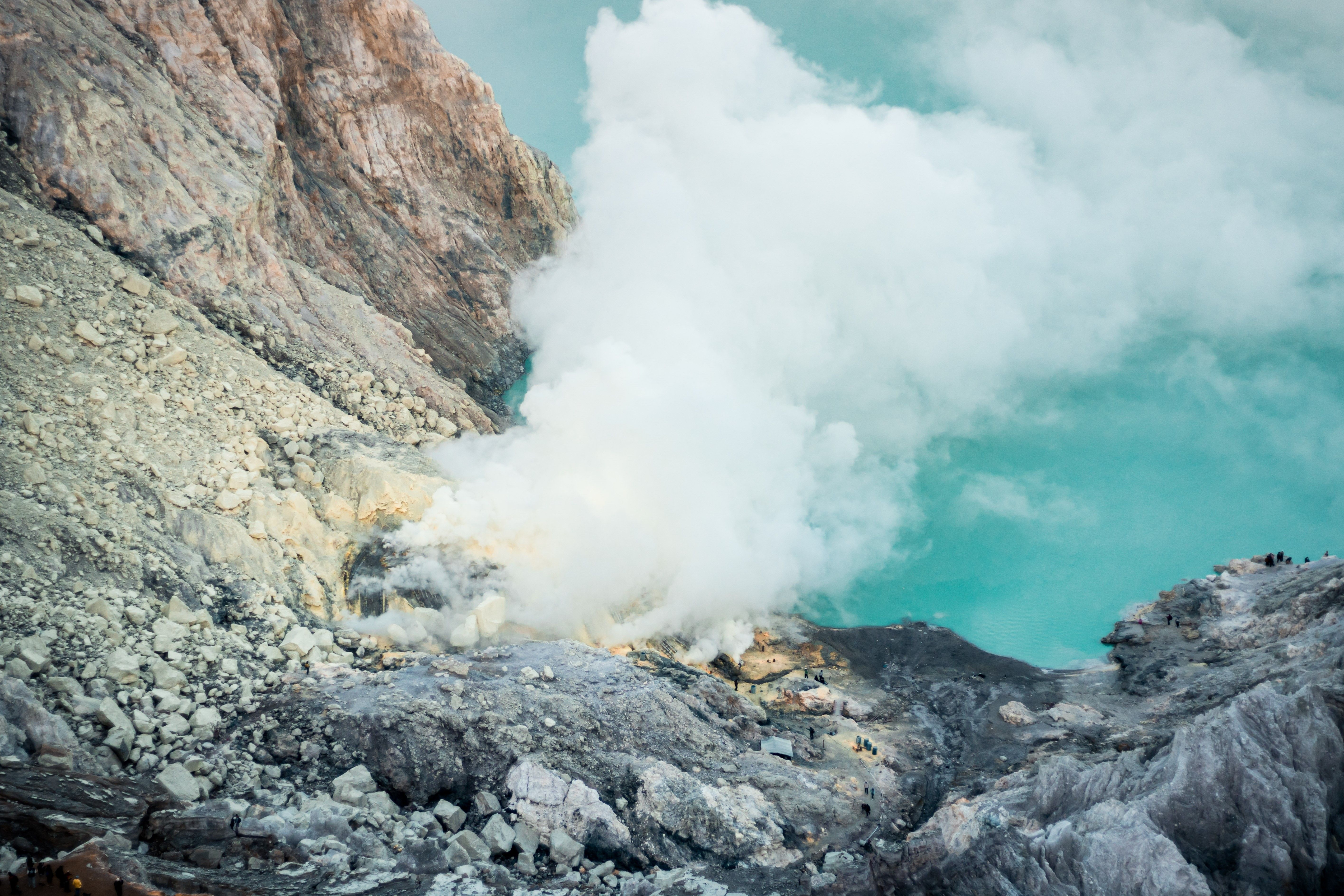 Sulfur Photos, Download The BEST Free Sulfur Stock Photos & HD Images
