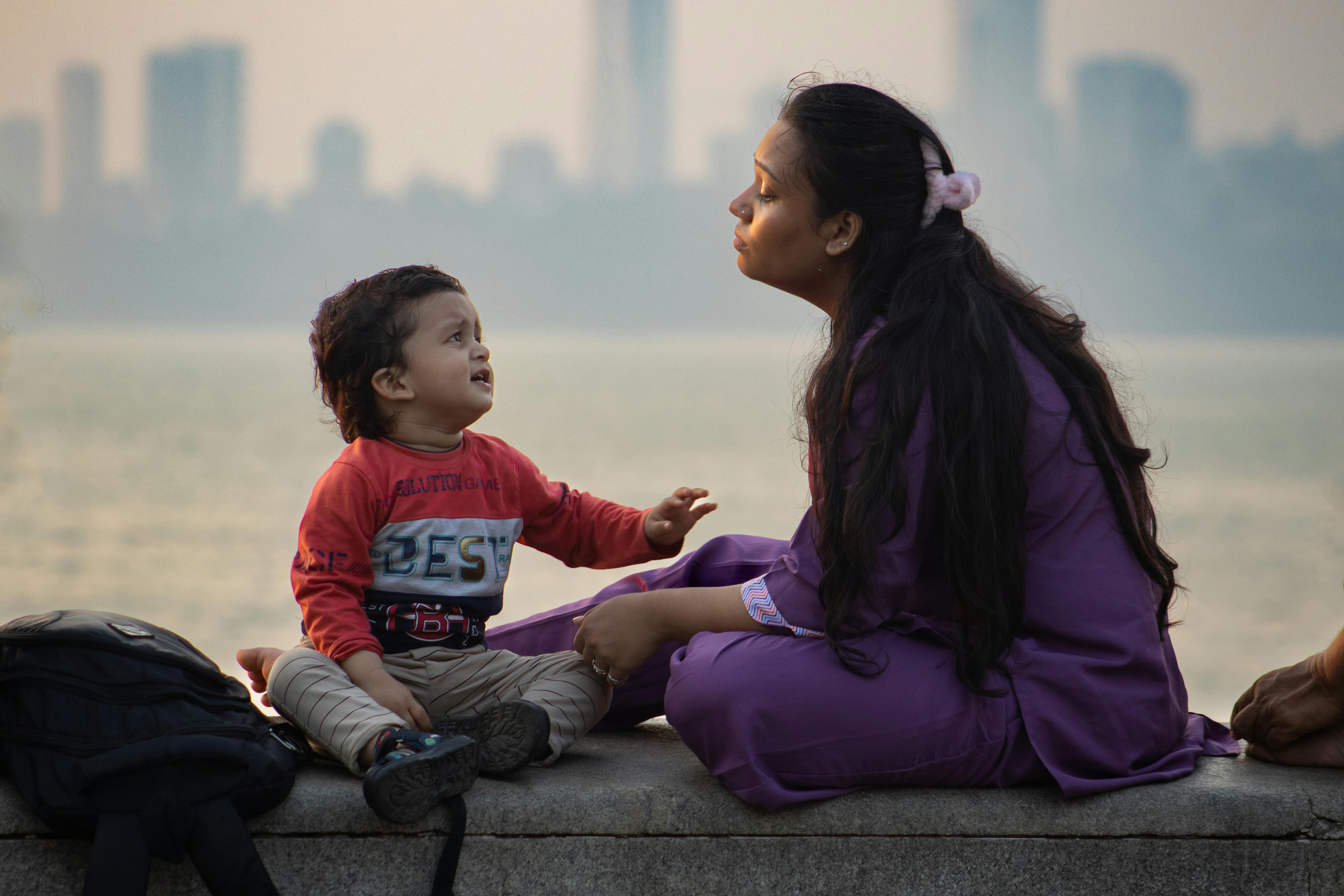 Heartfelt Connection · Free Stock Photo