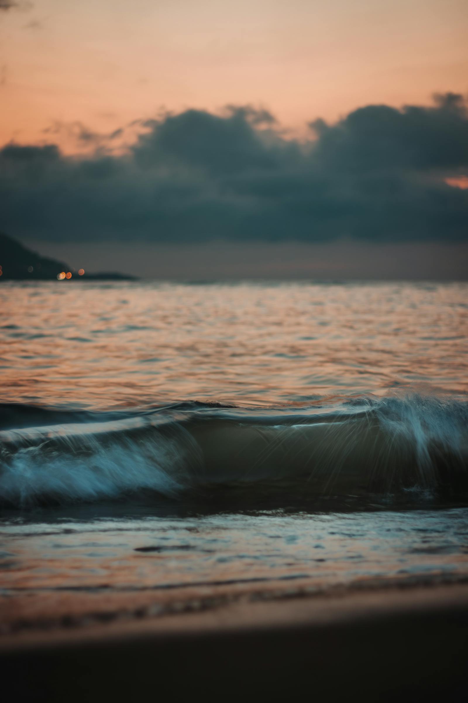 Wave Diffraction Photos, Download The BEST Free Wave Diffraction Stock ...