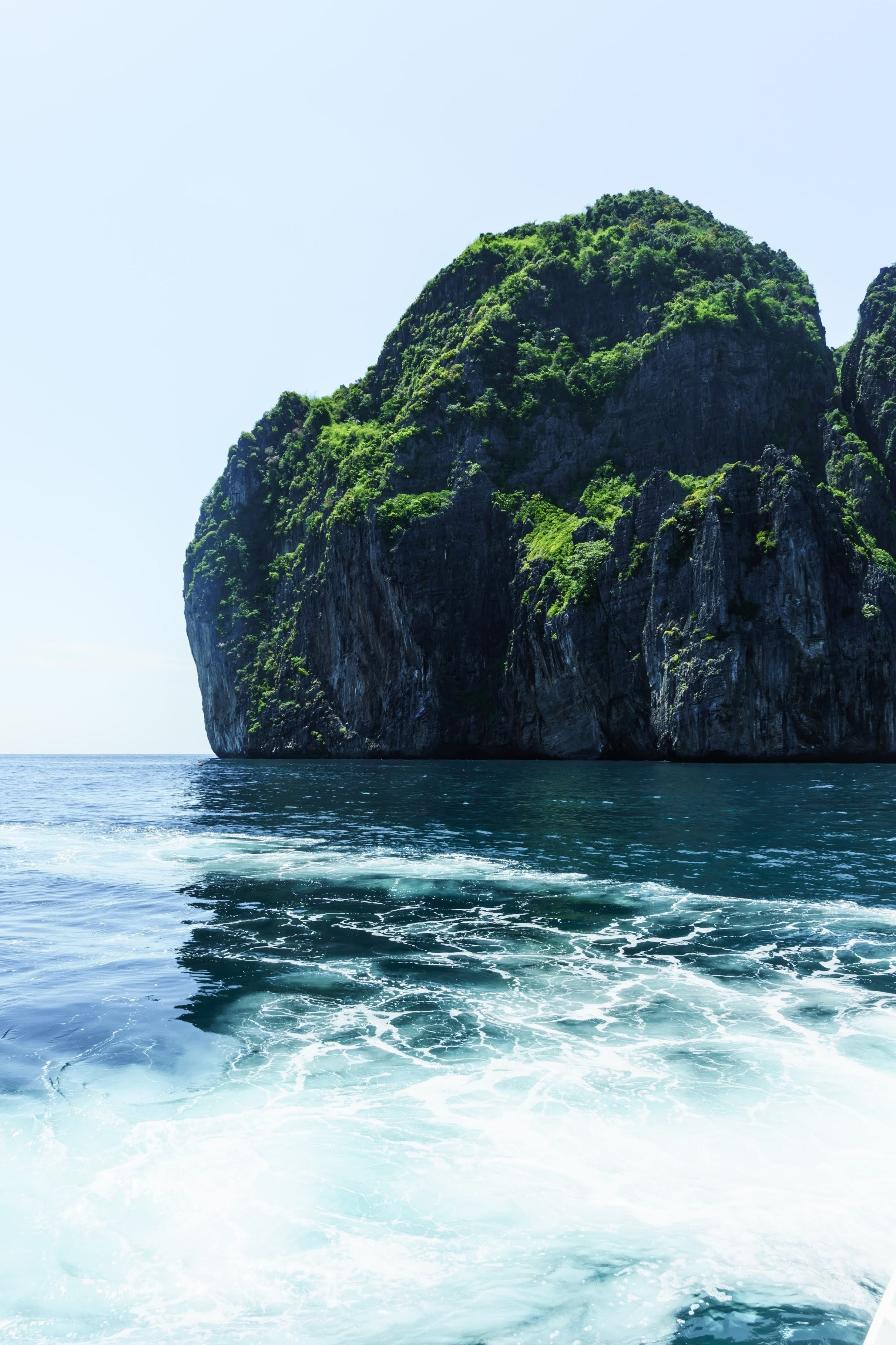 A Rock by a Sea · Free Stock Photo