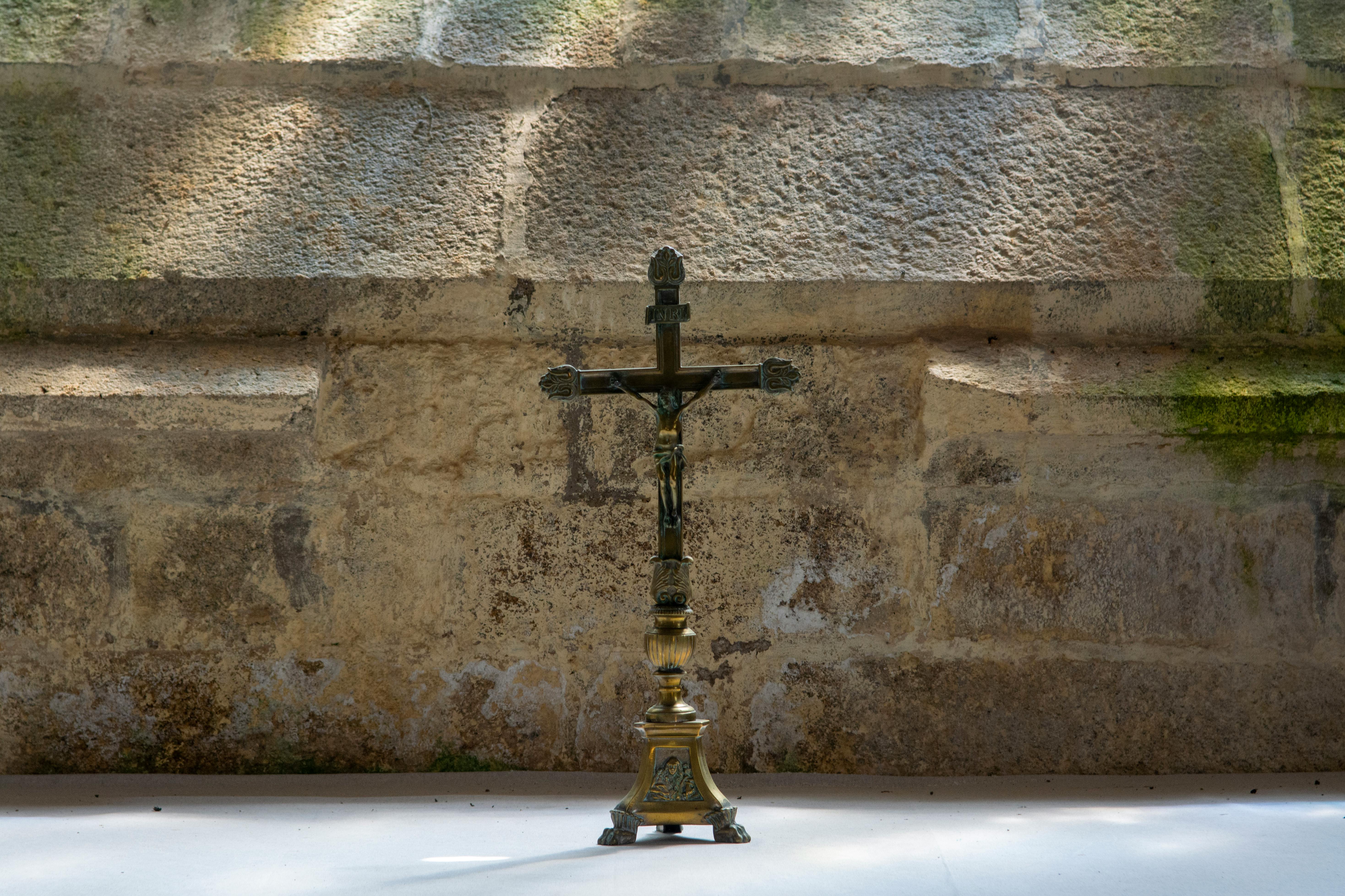 Jesus Christ on The Cross · Free Stock Photo