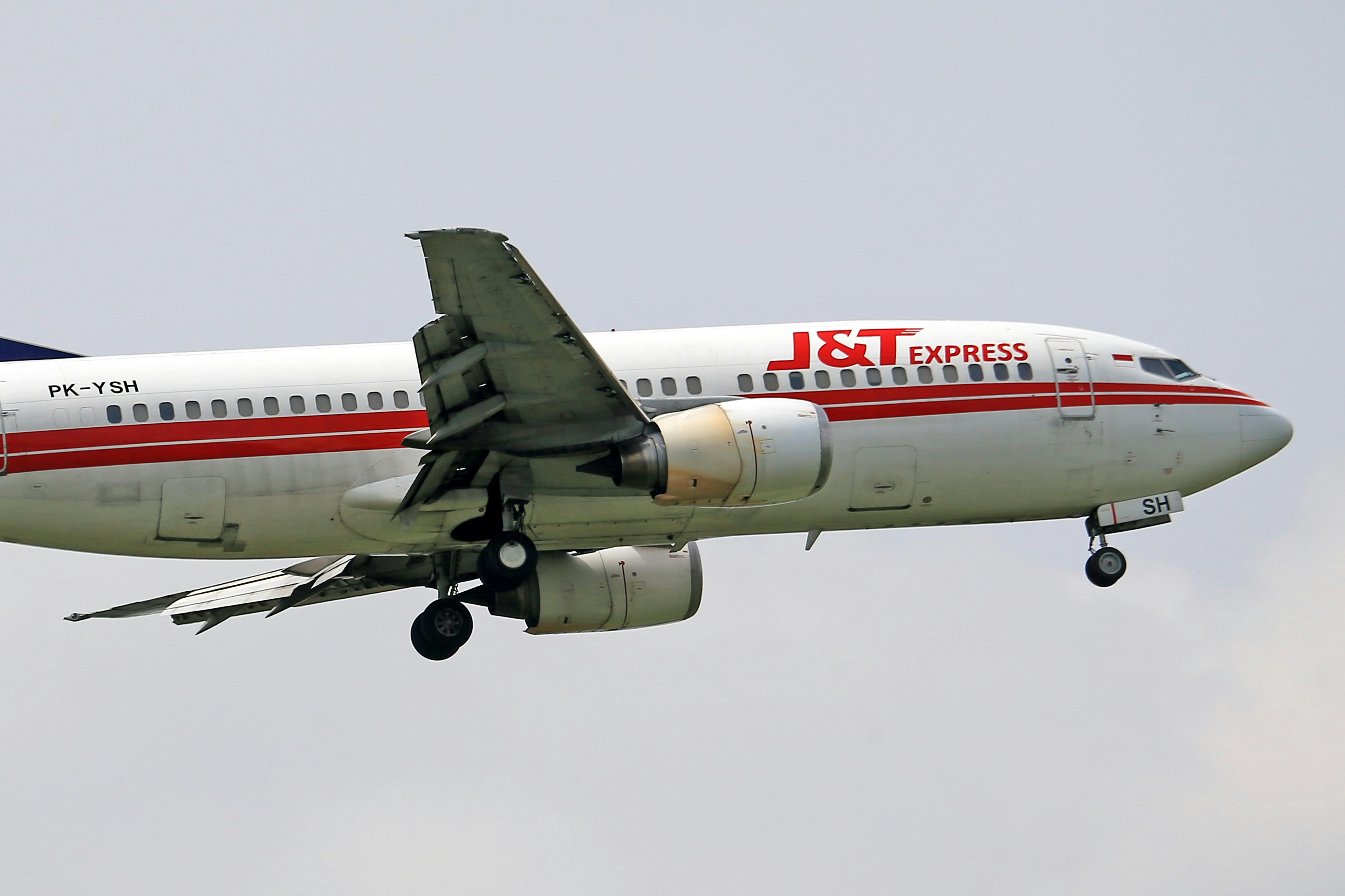 Airplane Export Photos, Download The BEST Free Airplane Export Stock ...