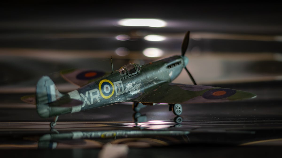 Spitfire Photos, Download The BEST Free Spitfire Stock Photos & HD Images