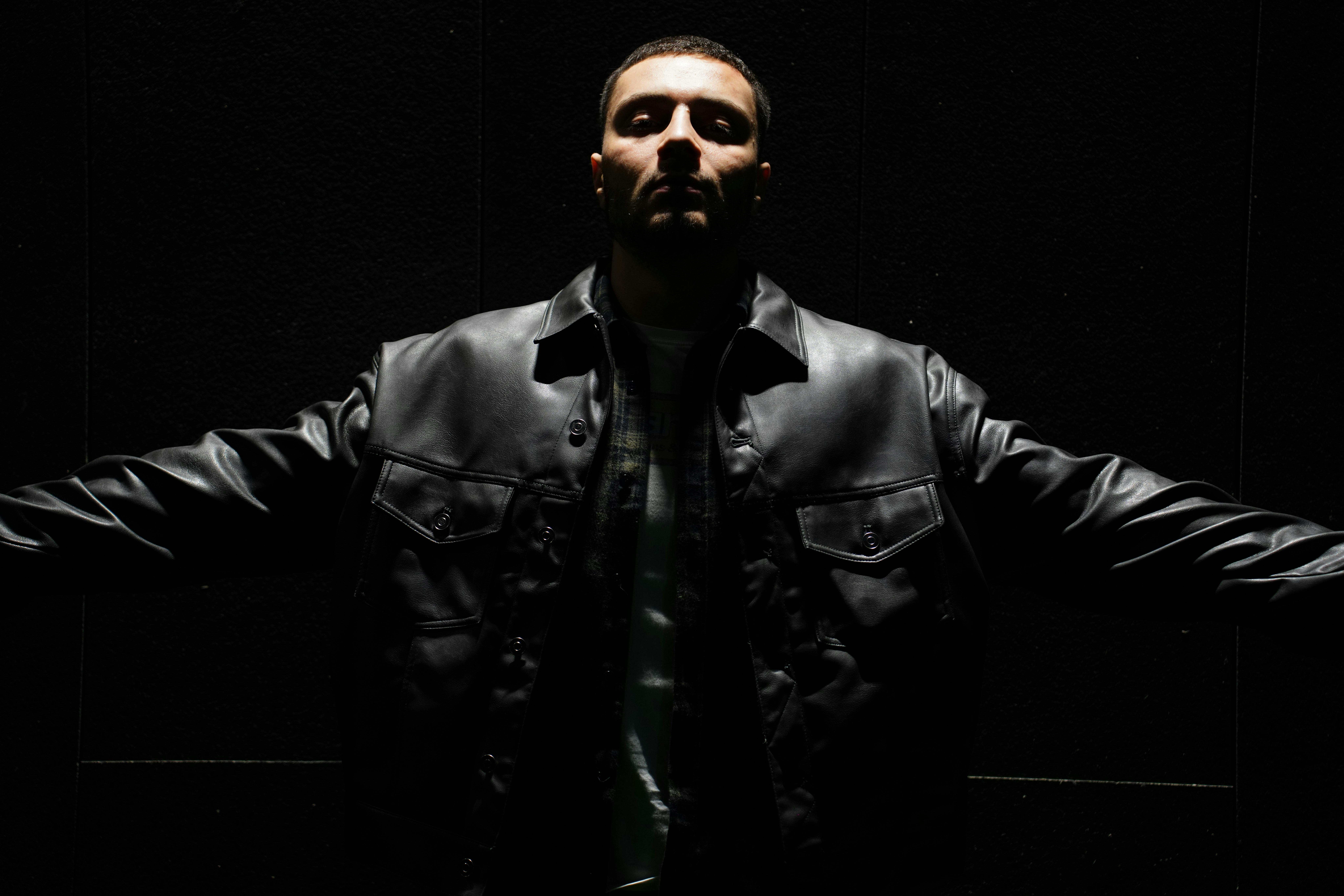 Gamble Remix Singer Photos, Download The BEST Free Gamble Remix Singer ...