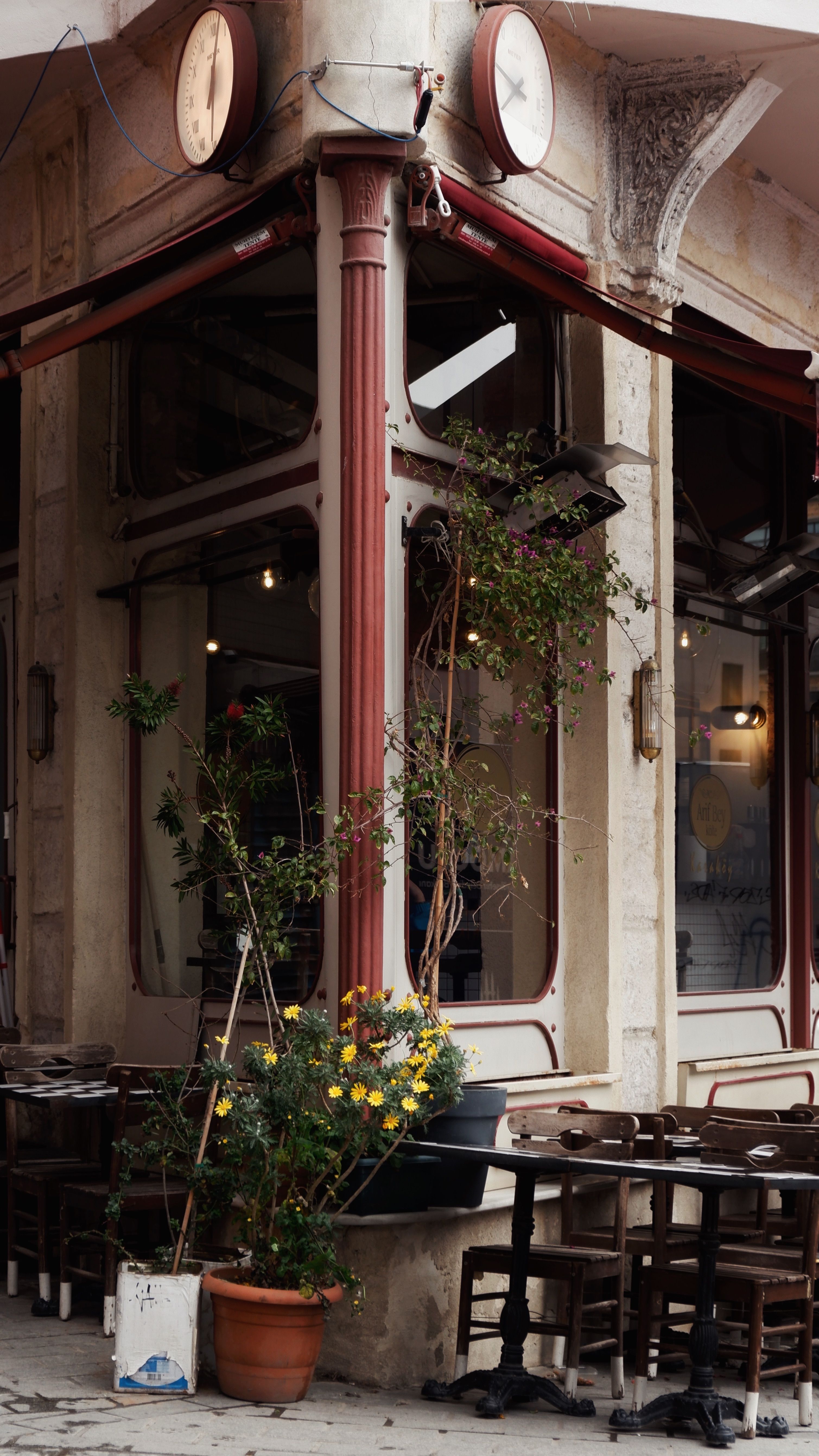Tables of Cafe · Free Stock Photo