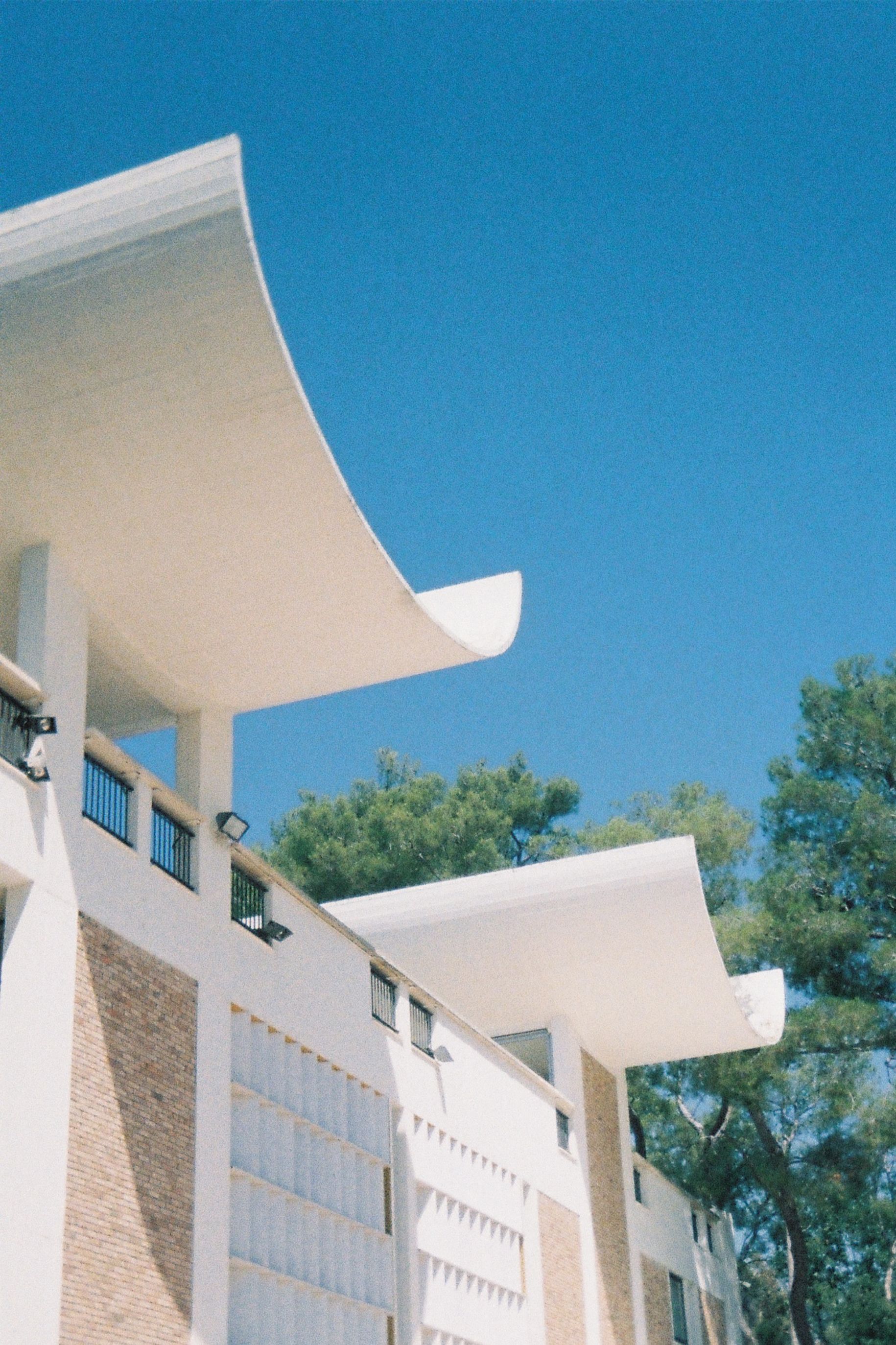Photo gratuite de barrière, contemporain, décoration, fantaisiste, mur ...