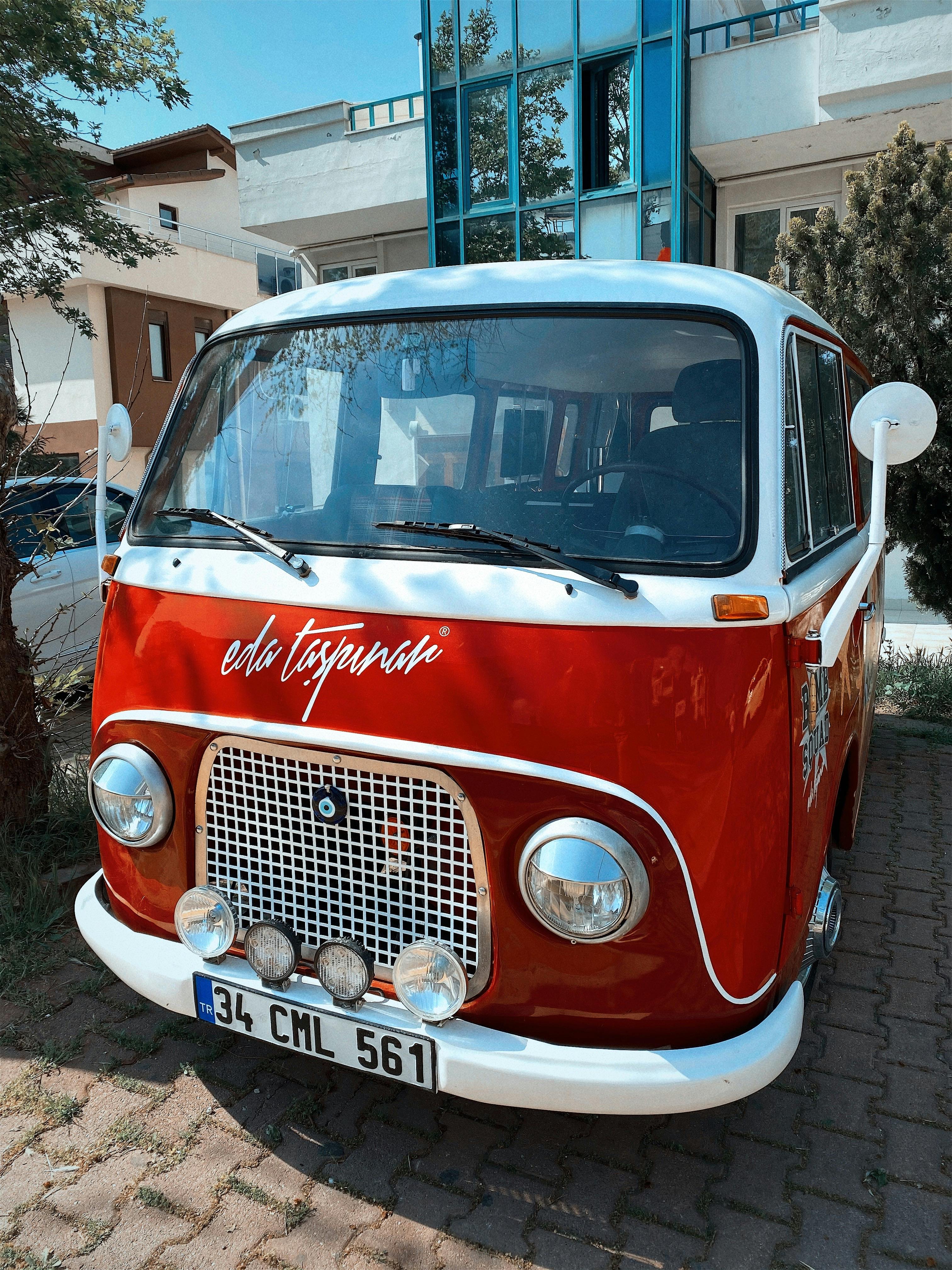 Minivan Photos, Download The BEST Free Minivan Stock Photos & HD Images