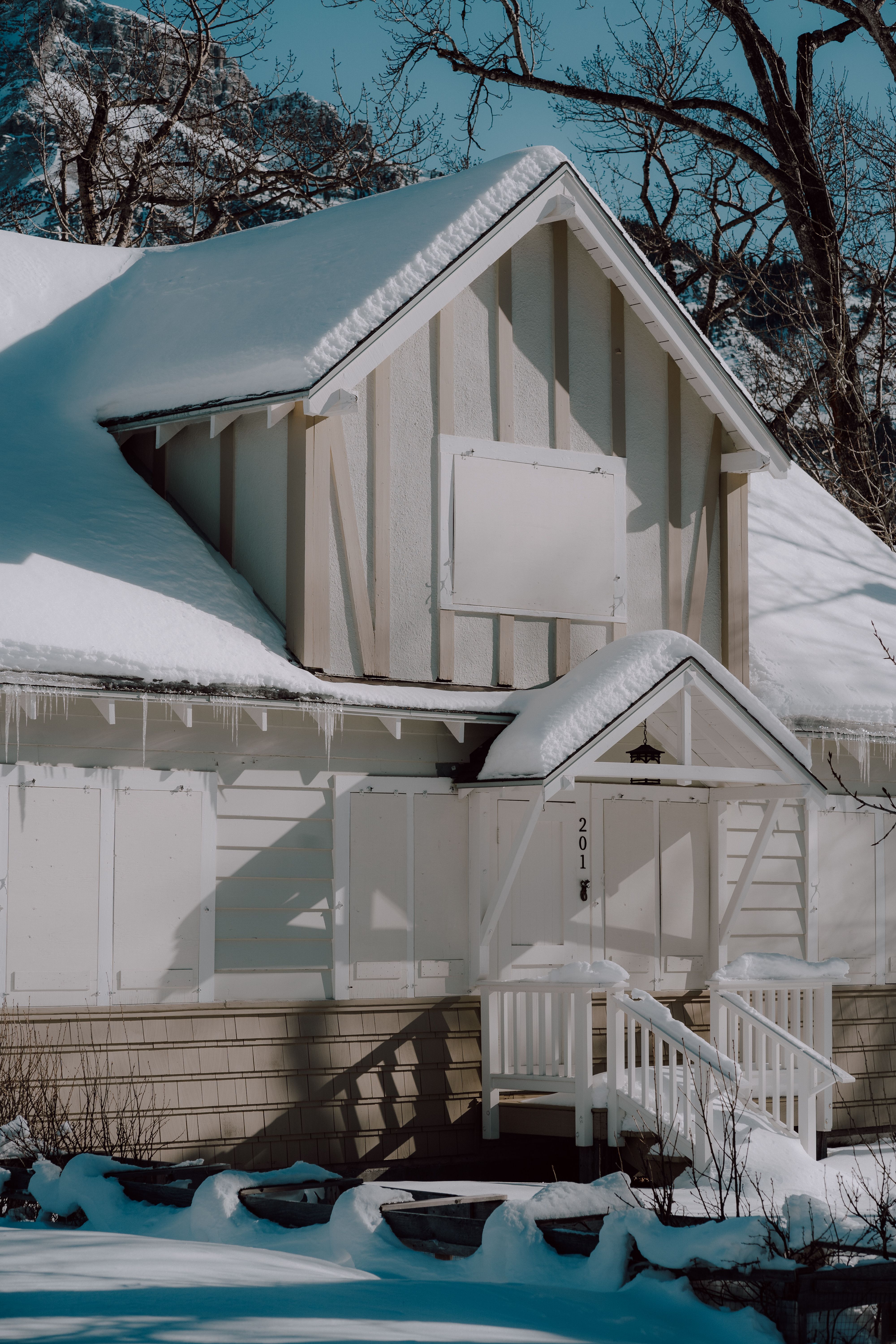 Pam House Photos, Download The BEST Free Pam House Stock Photos & HD Images