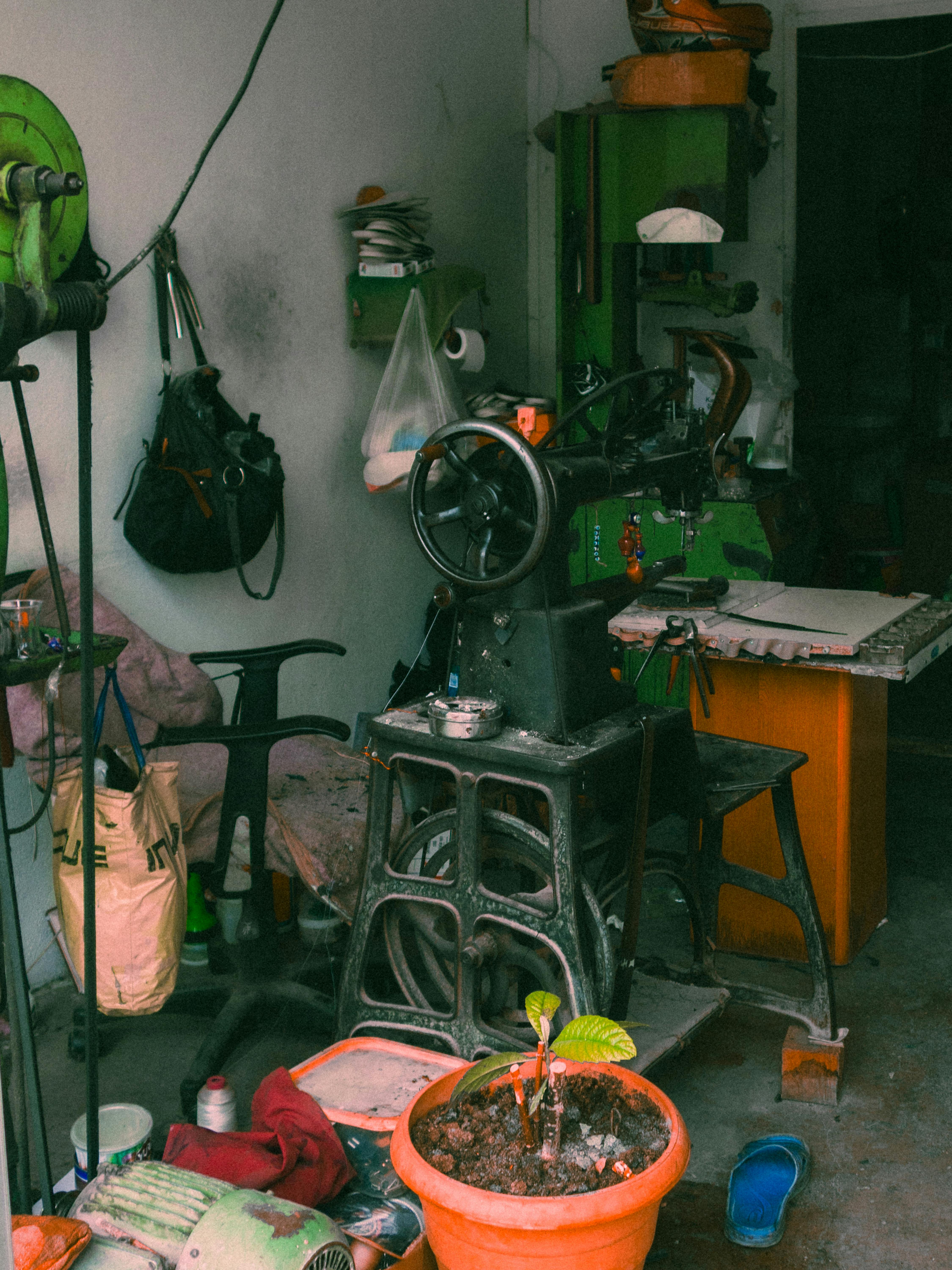 Messy Workshop Interior · Free Stock Photo