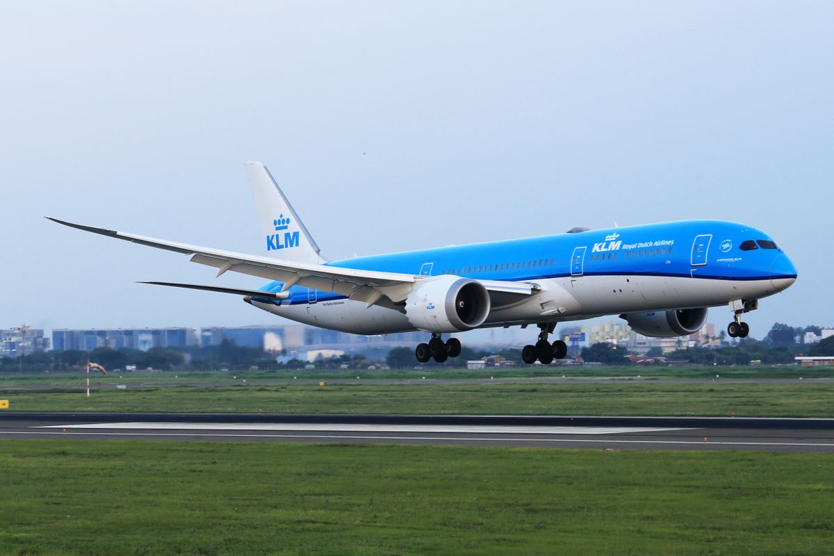 Boeing 787 Photos, Download The BEST Free Boeing 787 Stock Photos & HD ...