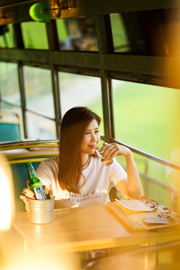 Beer Drinking Photos, Download The BEST Free Beer Drinking Stock Photos ...