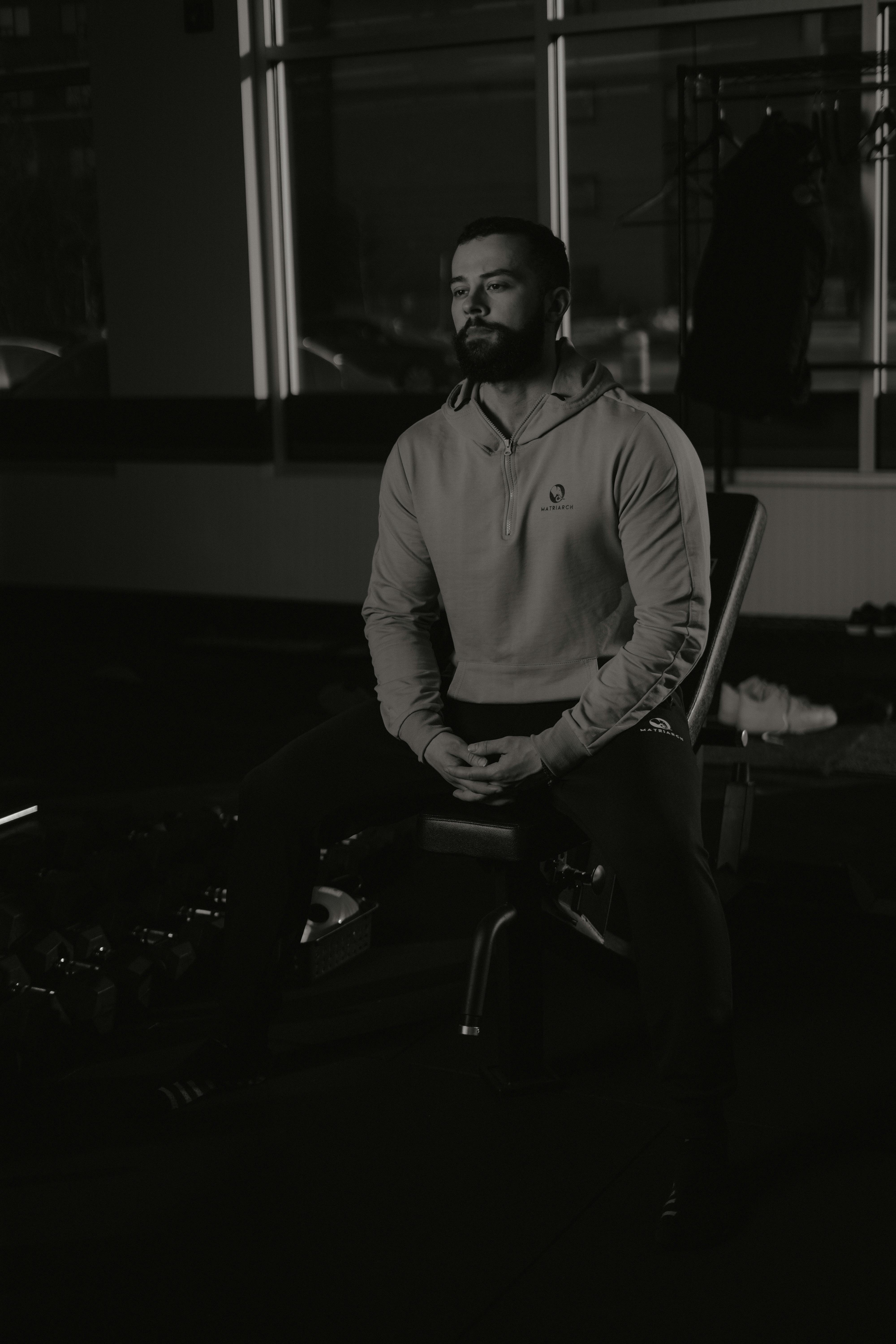 Singer Shadow Photos, Download The BEST Free Singer Shadow Stock Photos ...