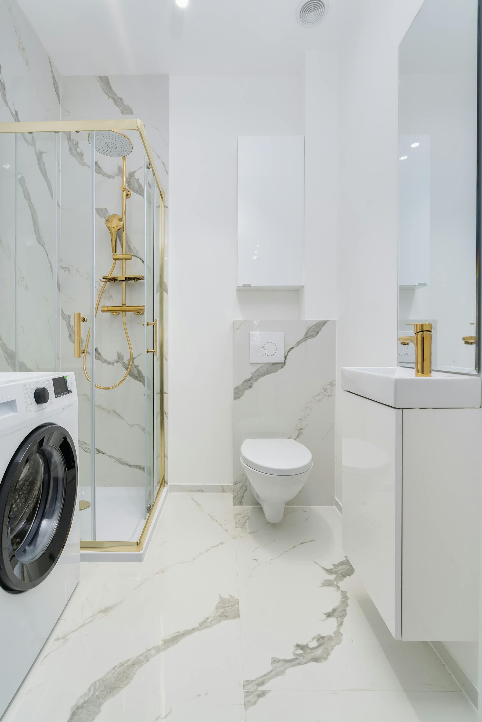 Golden Shower Photos, Download The BEST Free Golden Shower Stock Photos & HD Images