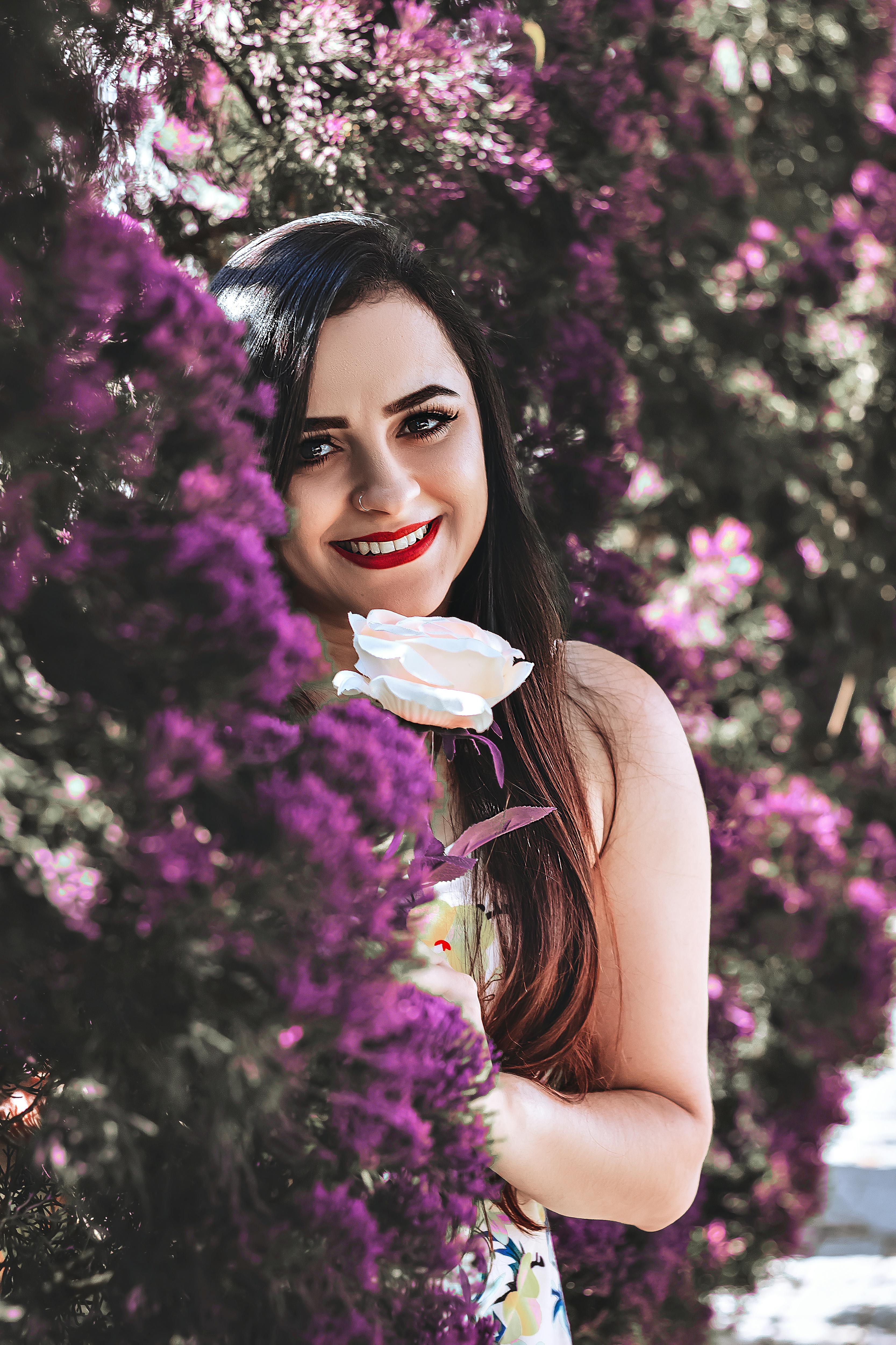 Základová fotografie na téma dlažba, hezký, krásná žena zdarma