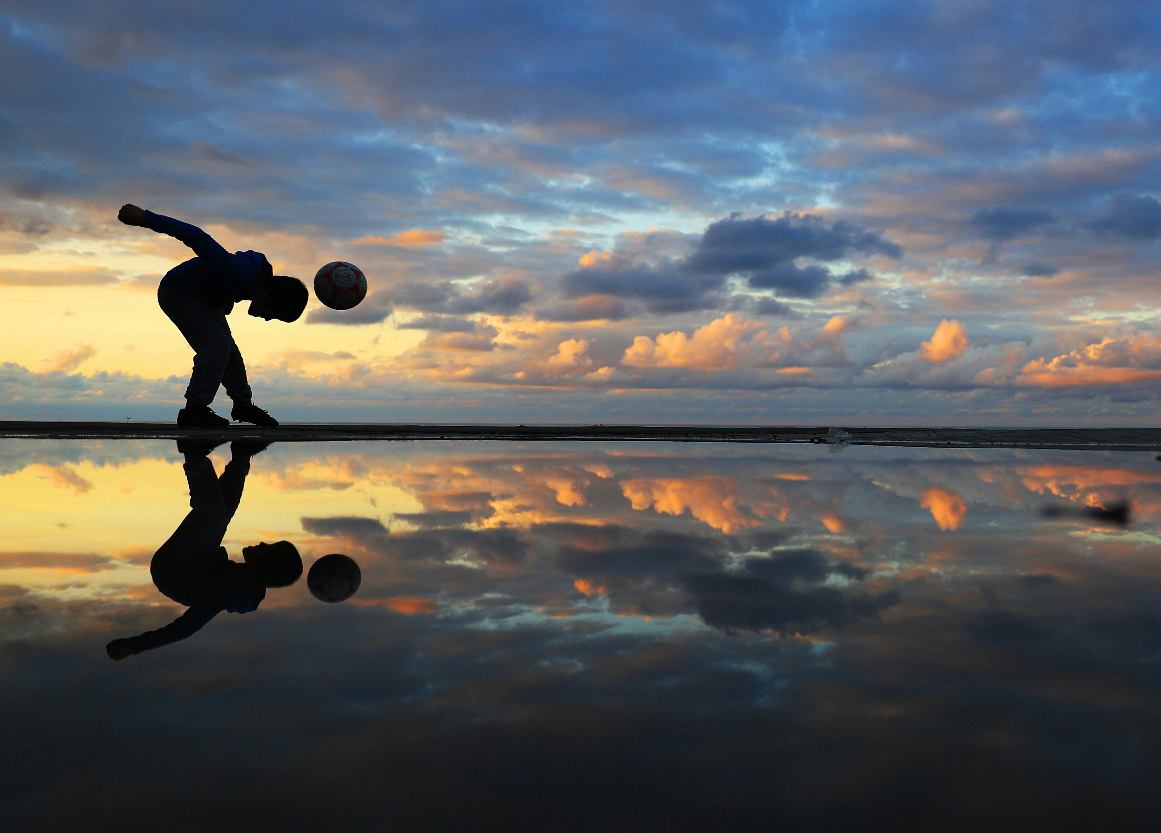 Water Ball Effect Photos, Download The BEST Free Water Ball Effect ...