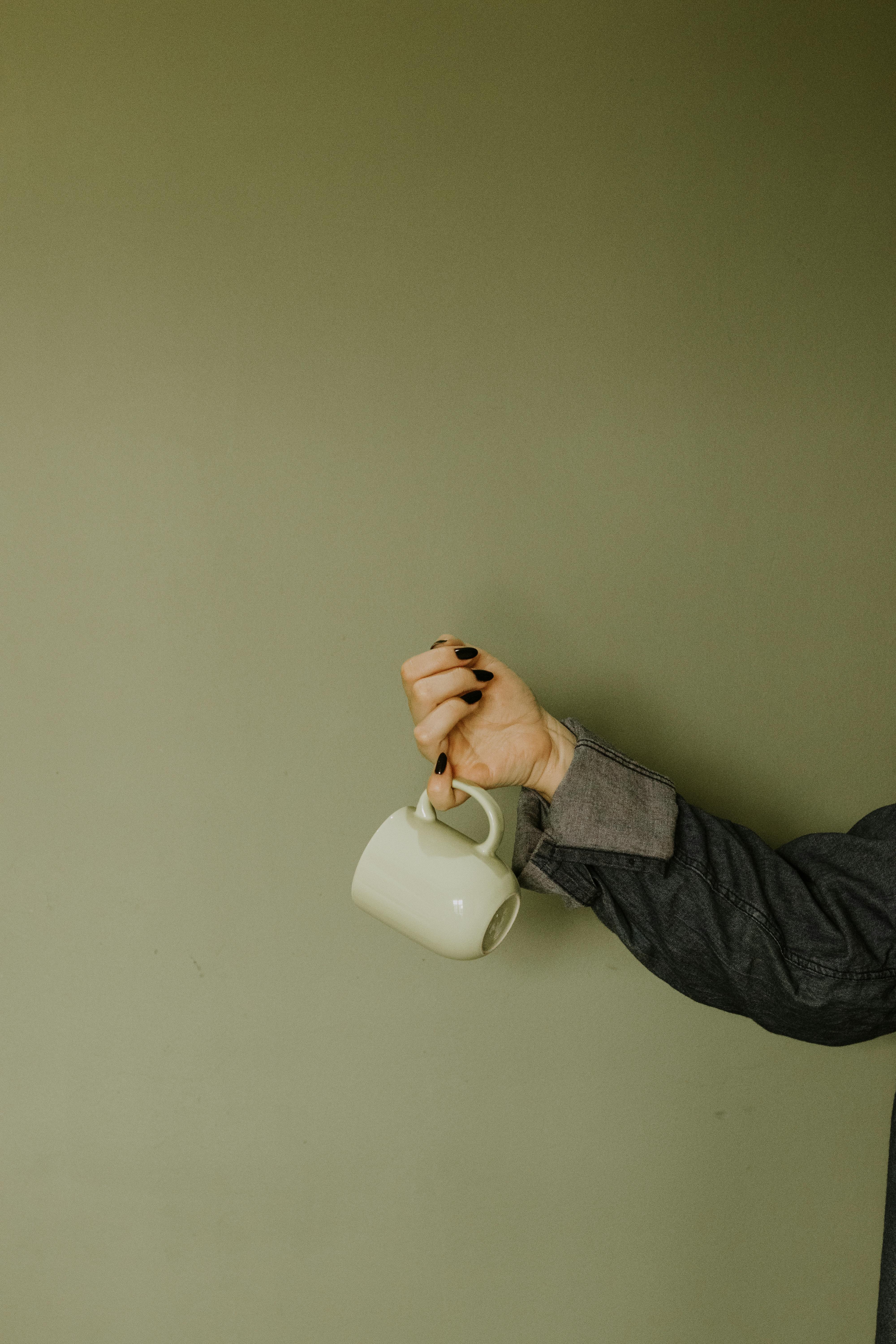 Exaggerated Proportions In A Design Photos, Download The BEST Free ...