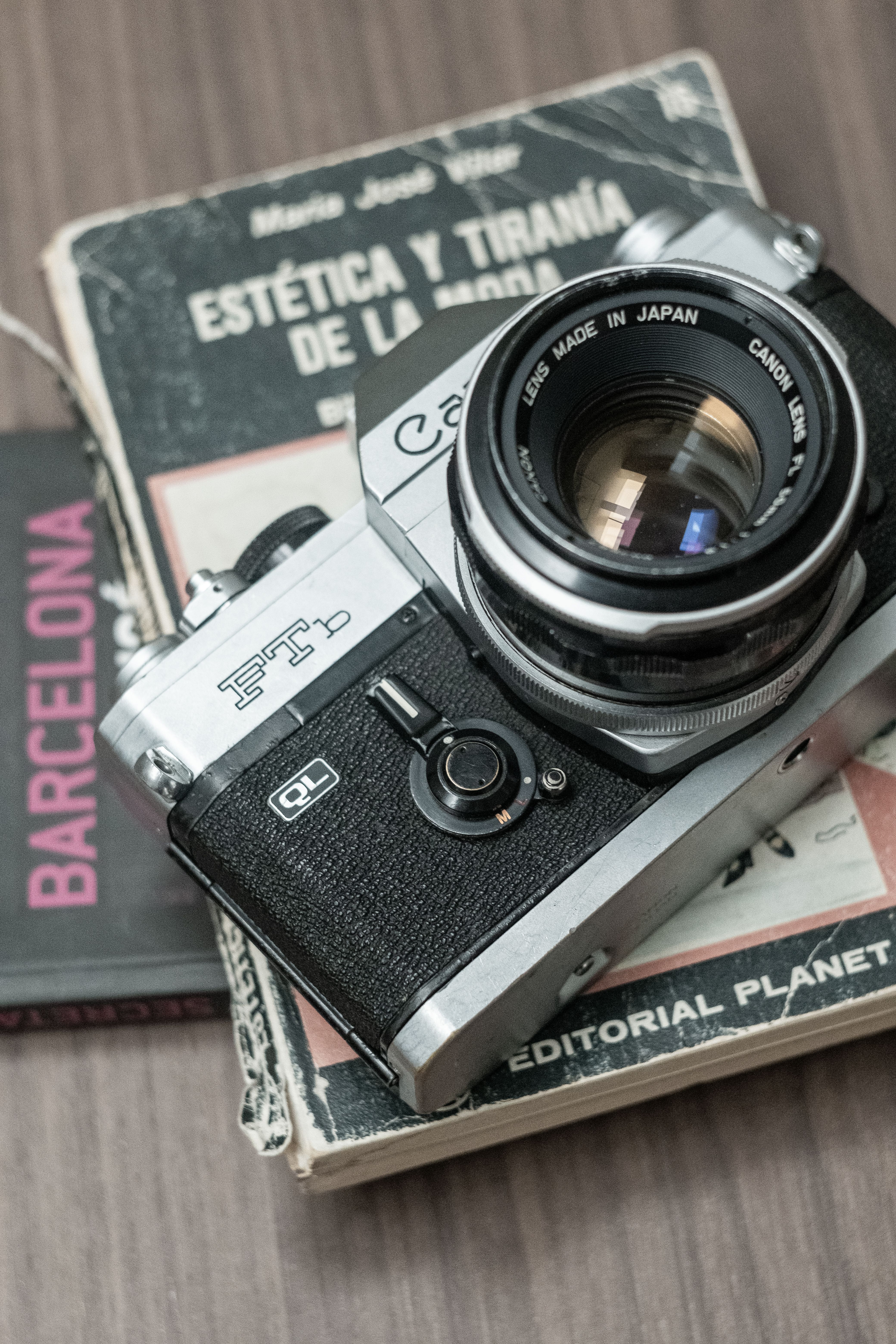 Canon Camera on Books · Free Stock Photo