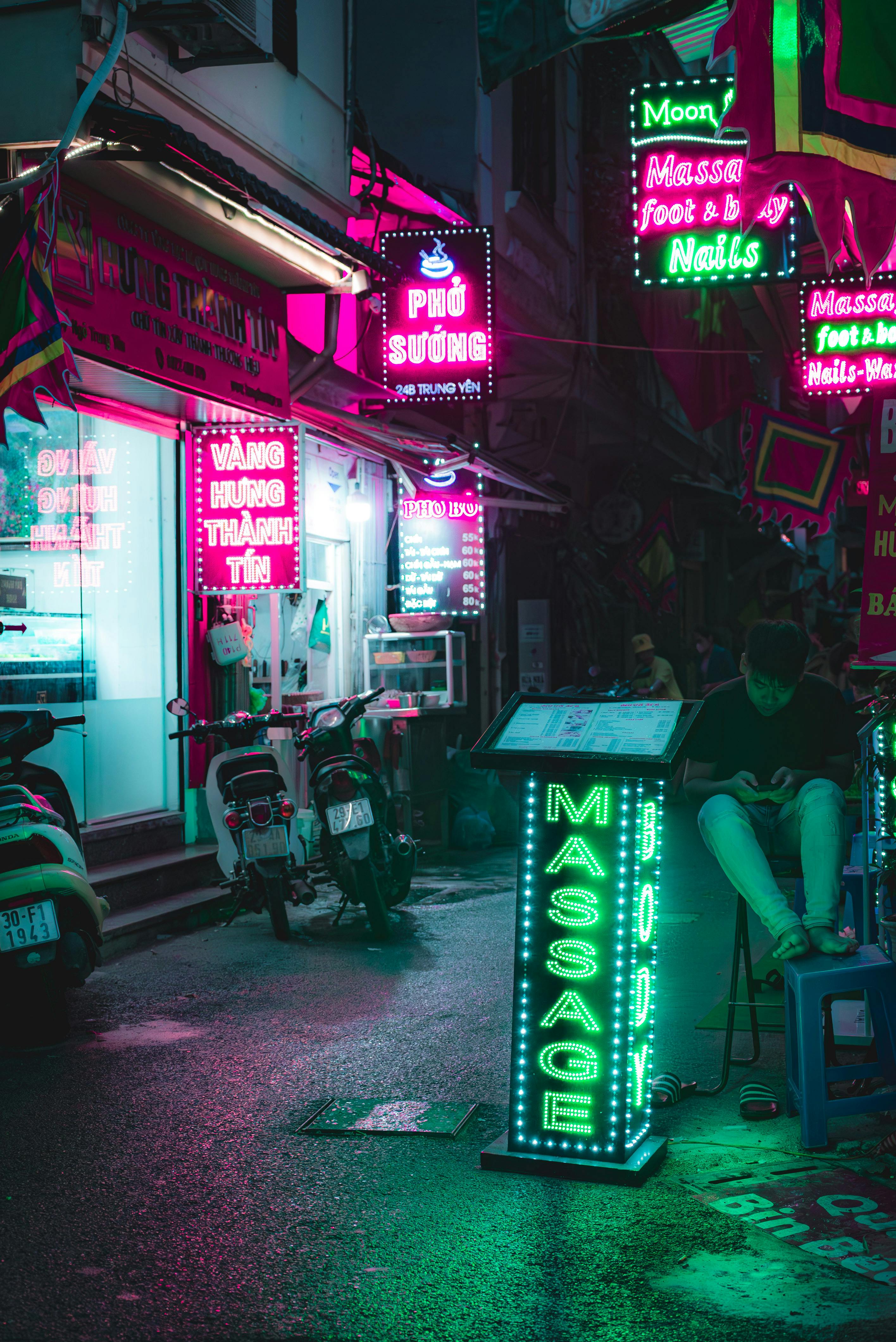 City Neon Lights Photos, Download The BEST Free City Neon Lights Stock ...